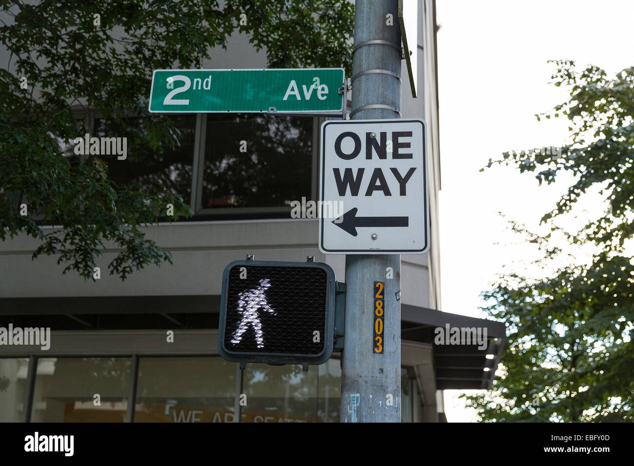 One way street signs hi-res stock photography and images - Alamy