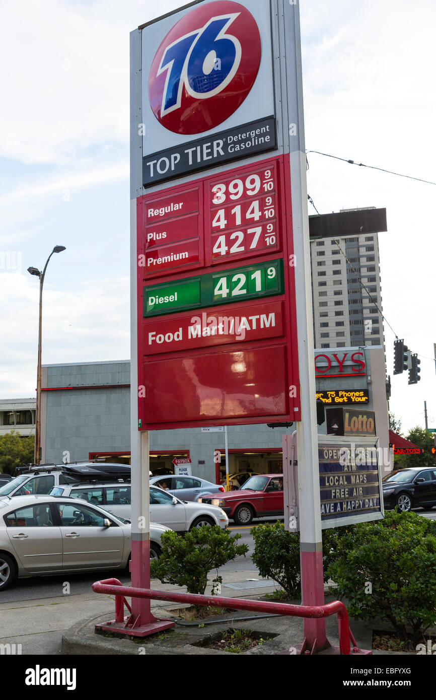 76 gas station hi-res stock photography and images - Alamy