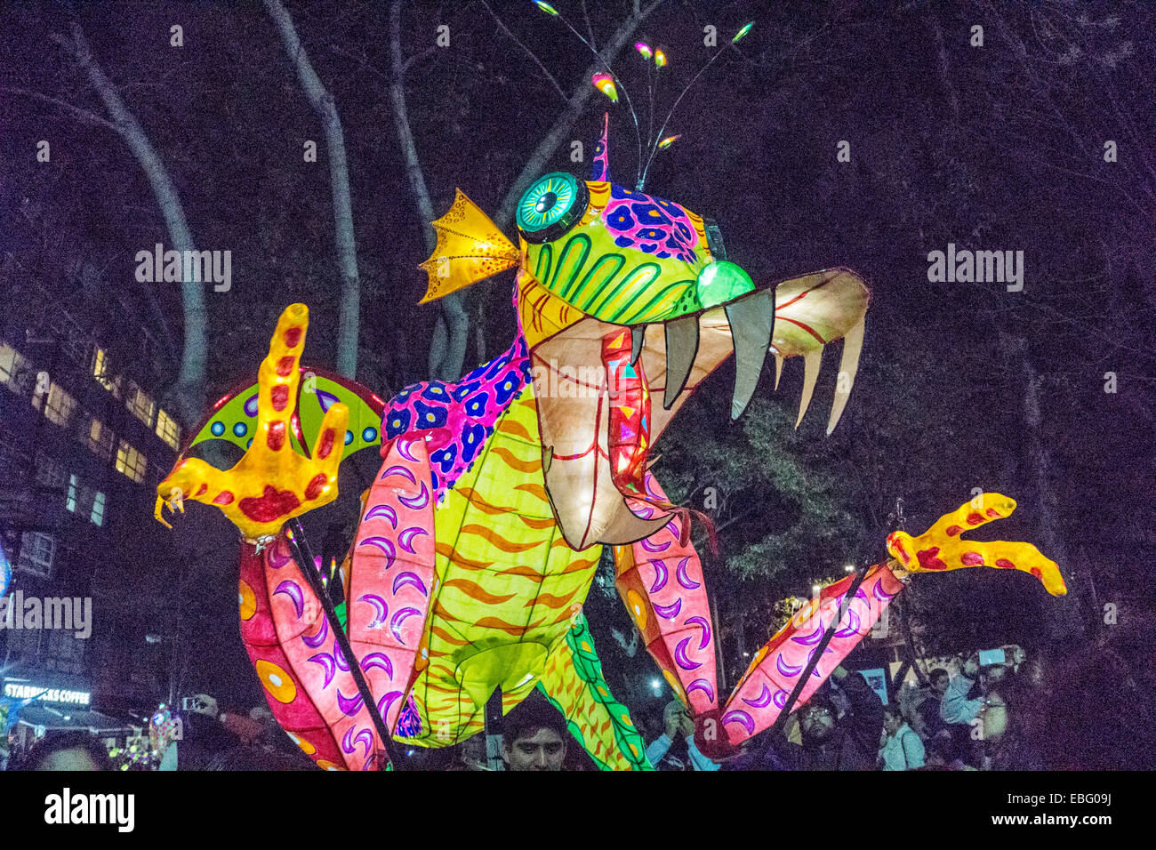 Monumental alebrijes hi-res stock photography and images - Alamy