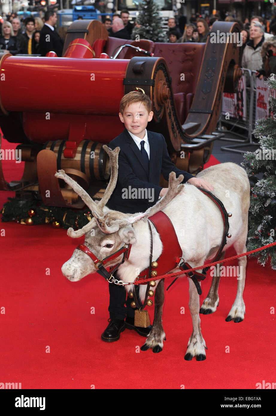 Kit connor get santa hi-res stock photography and images - Alamy