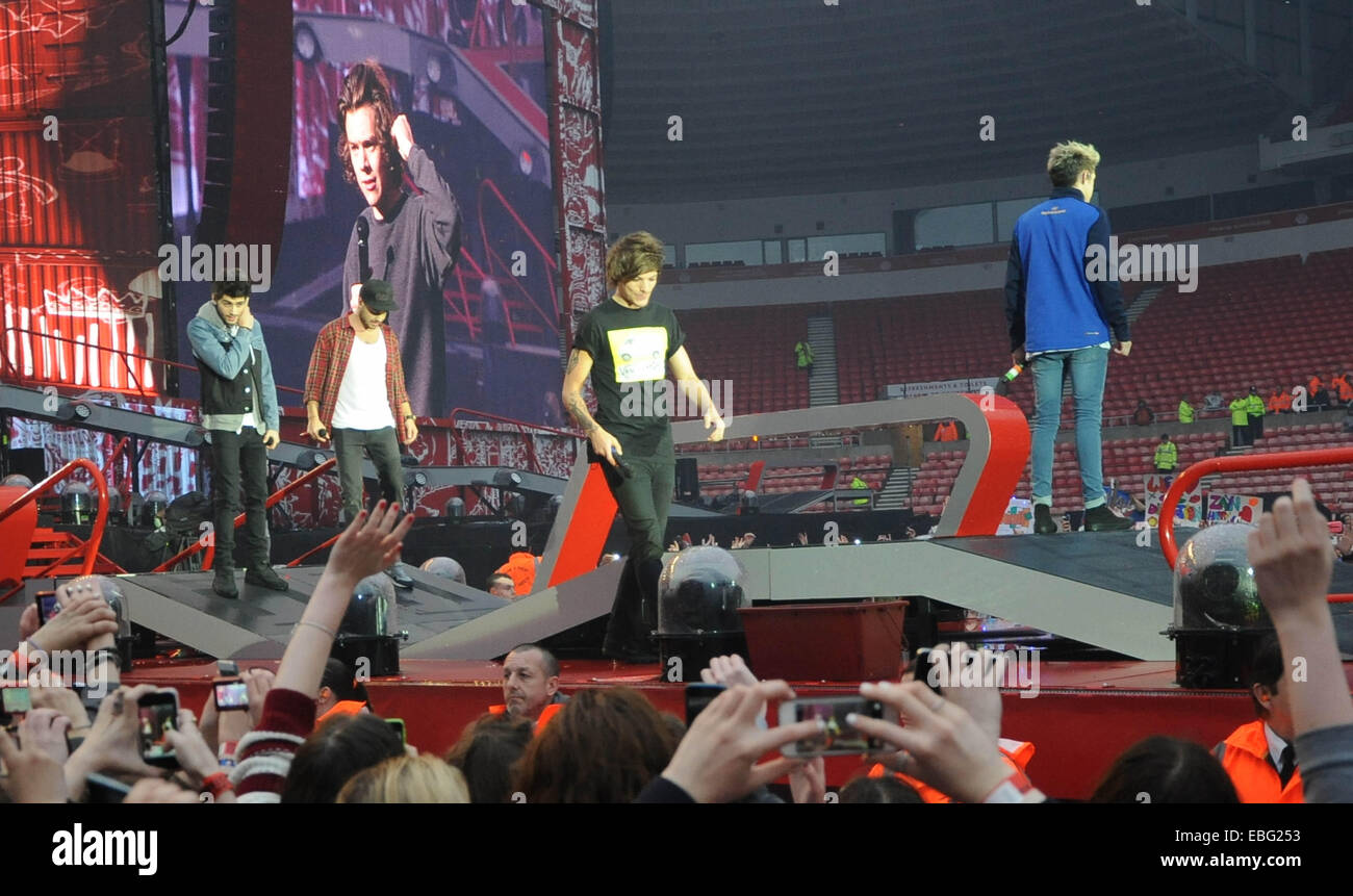 One Direction kick off 'Where We Are Tour' in Sunderland Featuring: One ...