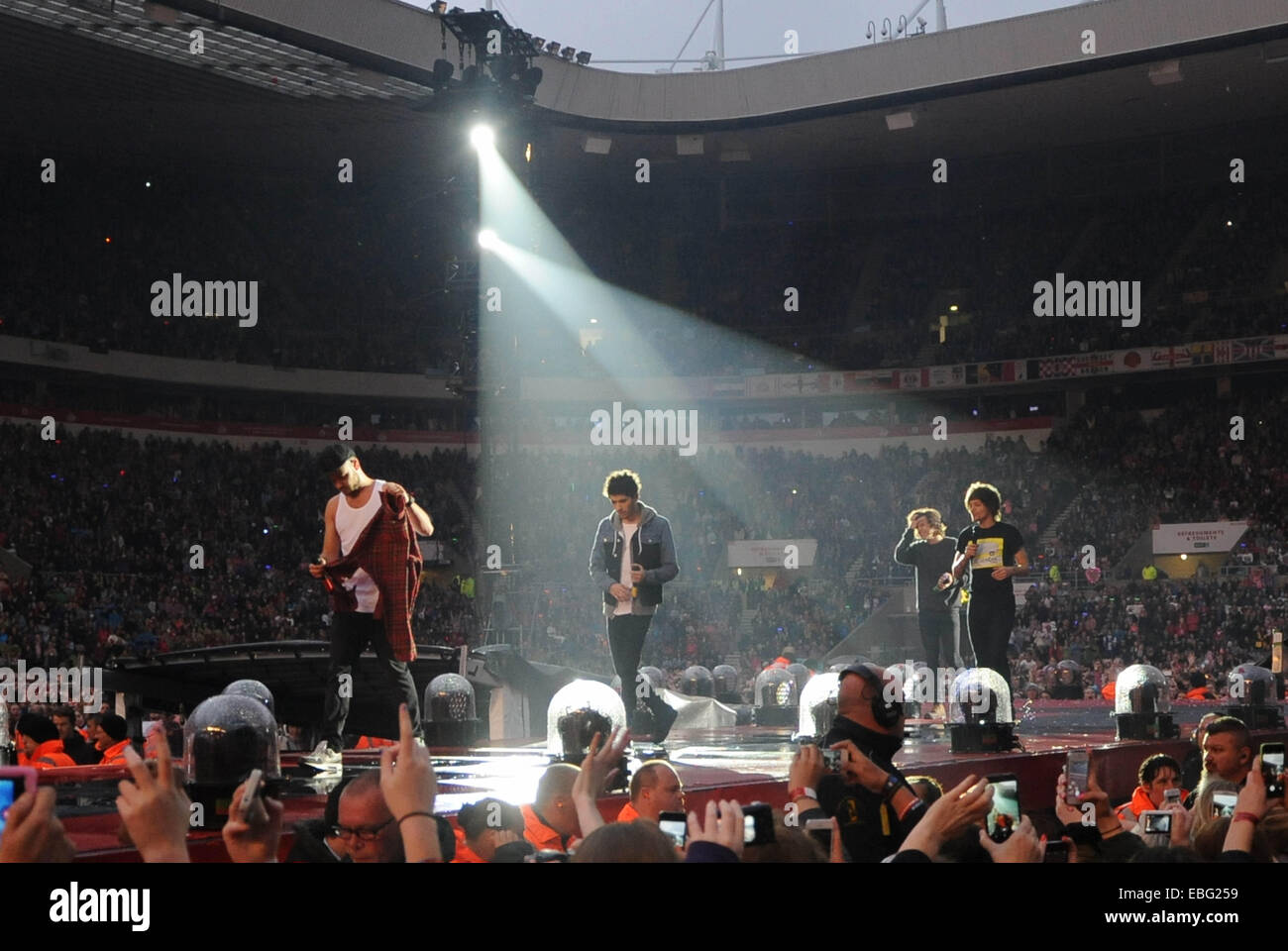 One Direction kick off 'Where We Are Tour' in Sunderland Featuring: One ...