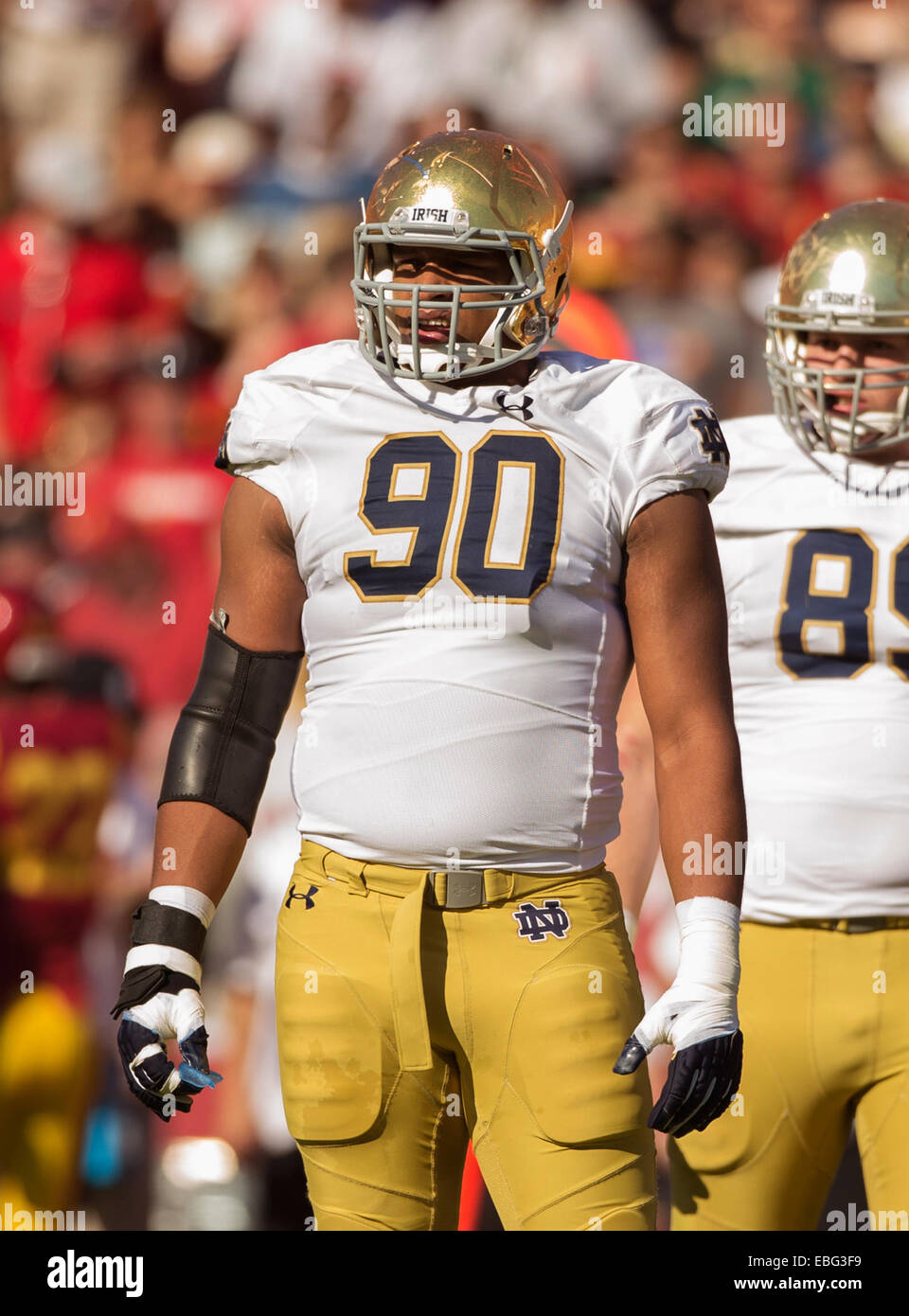 Los Angeles, CA, USA. 29th Nov, 2014. Notre Dame defensive lineman (90 ...