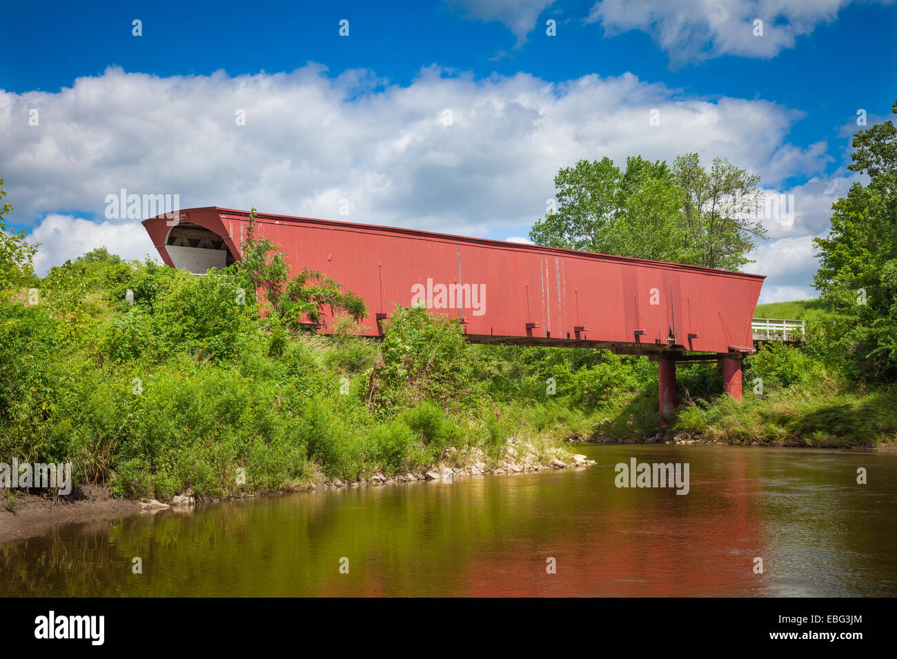 Madison county iowa bridge hi-res stock photography and images - Alamy