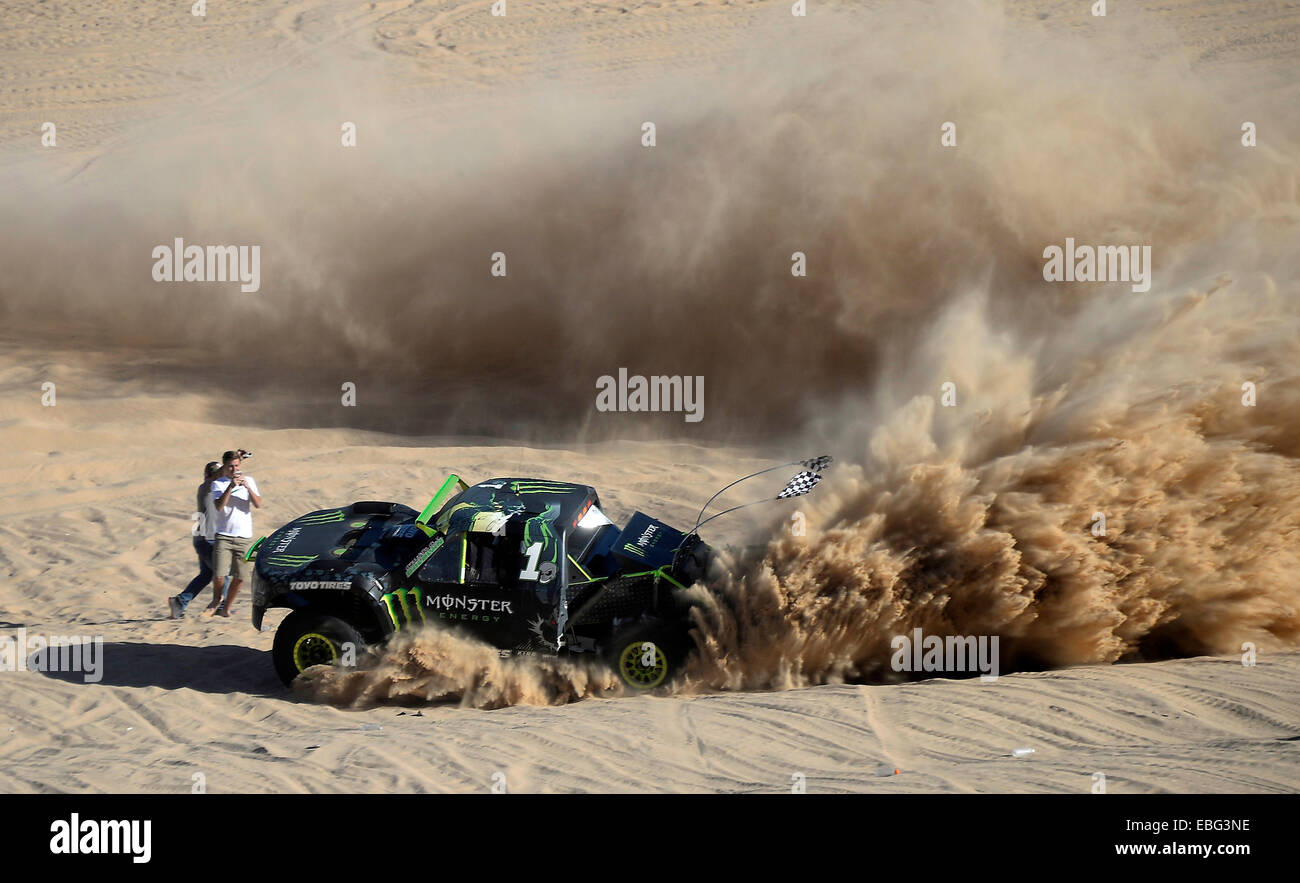 BJ Baldwin tears up the sand at Ols Mobile Hill in Glamis Saturday, as ...