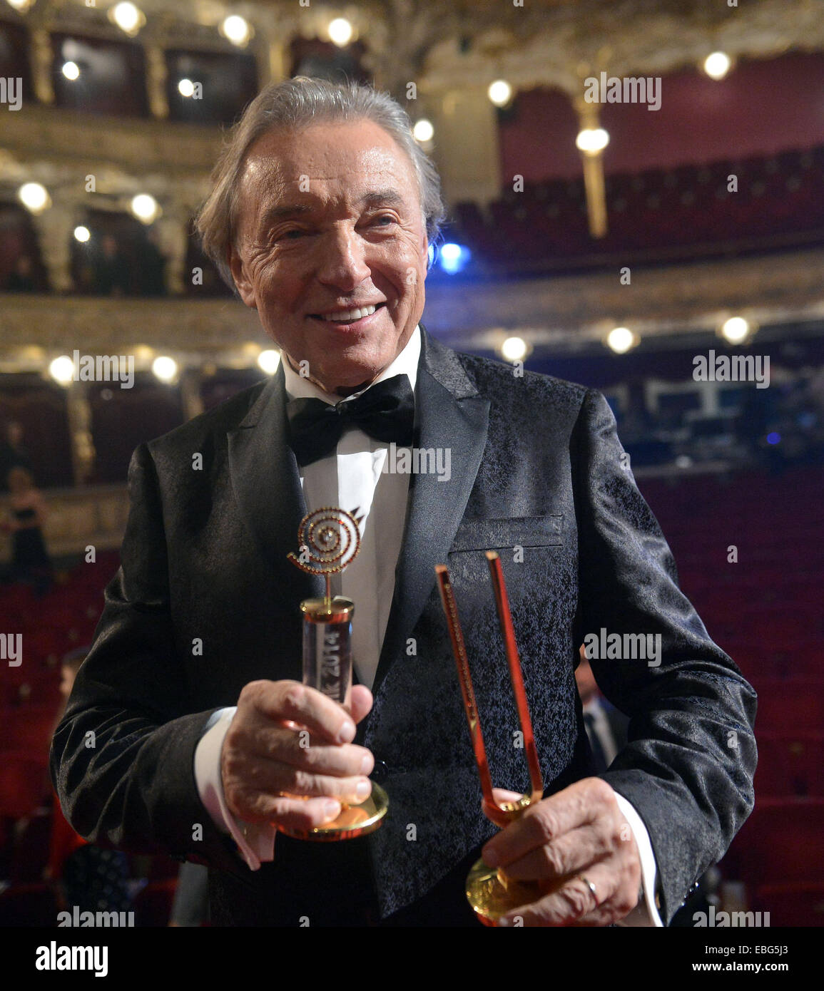 Prague, Czech Republic. 29th Nov, 2014. Czech pop music singers Karel ...