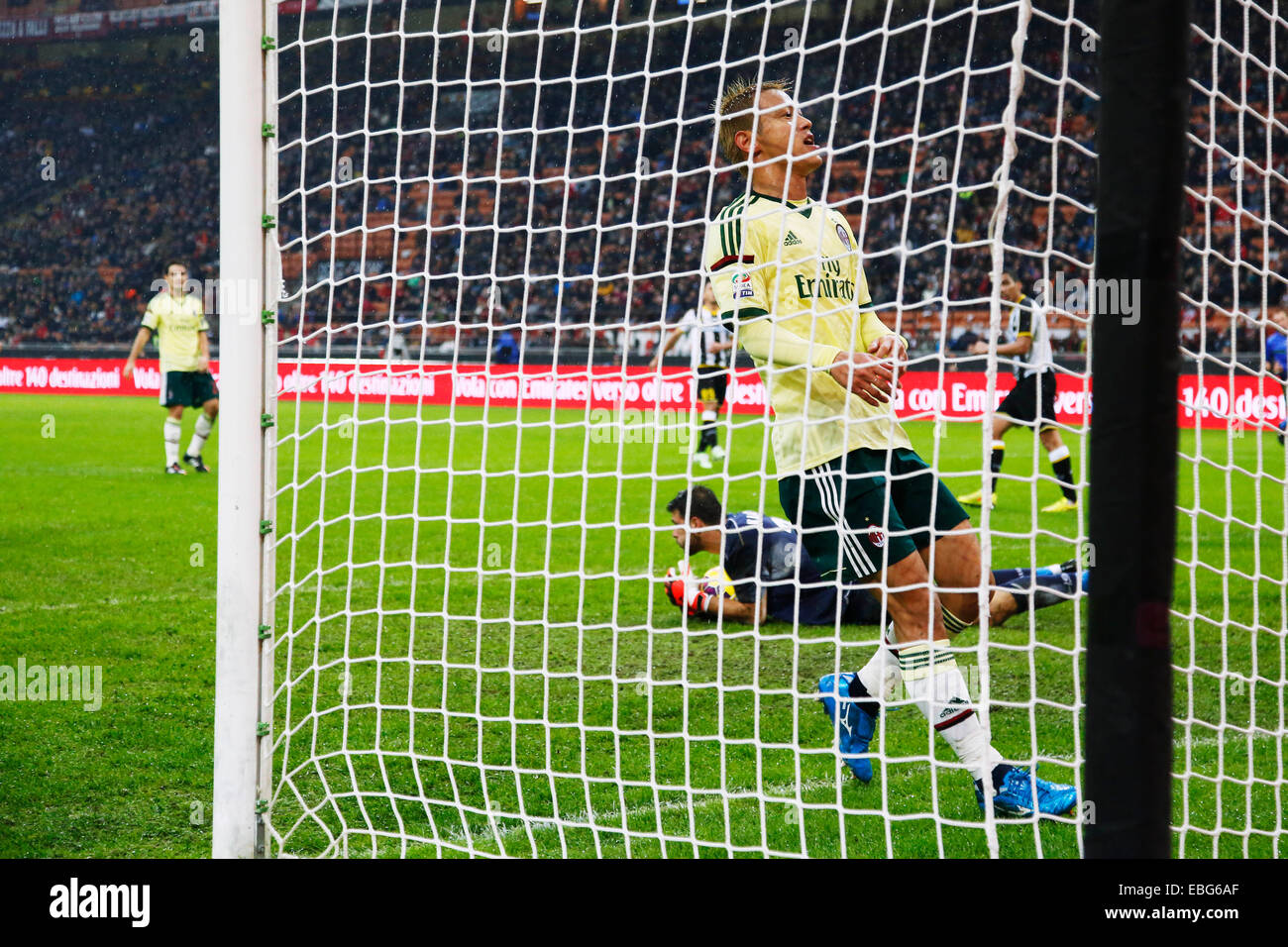 Keisuke Honda (Milan), NOVEMBER 30, 2014 - Football / Soccer : Italian "Serie A" match between ...