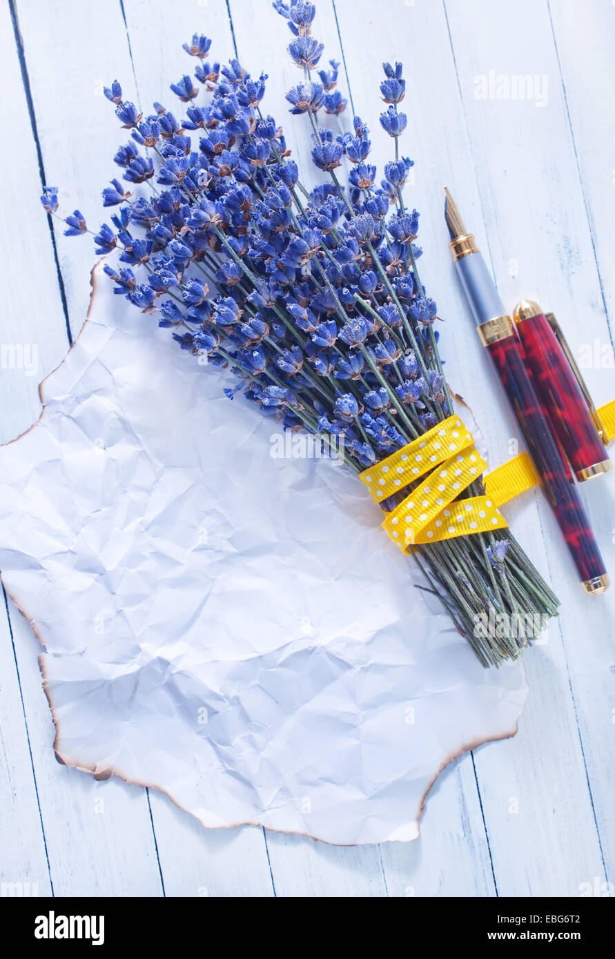 lavender and note Stock Photo - Alamy