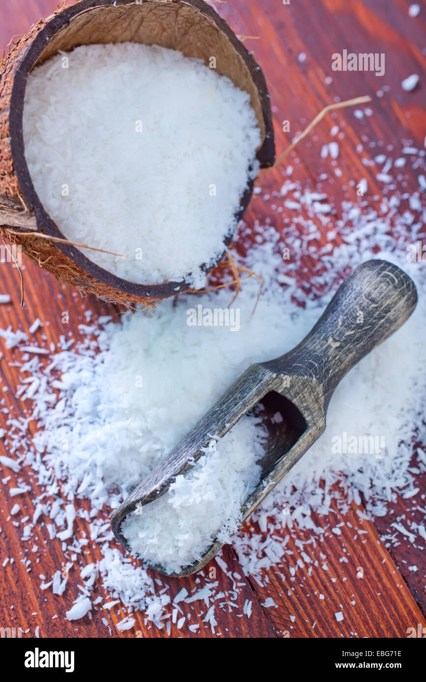 Coconut husk powder hi-res stock photography and images - Alamy