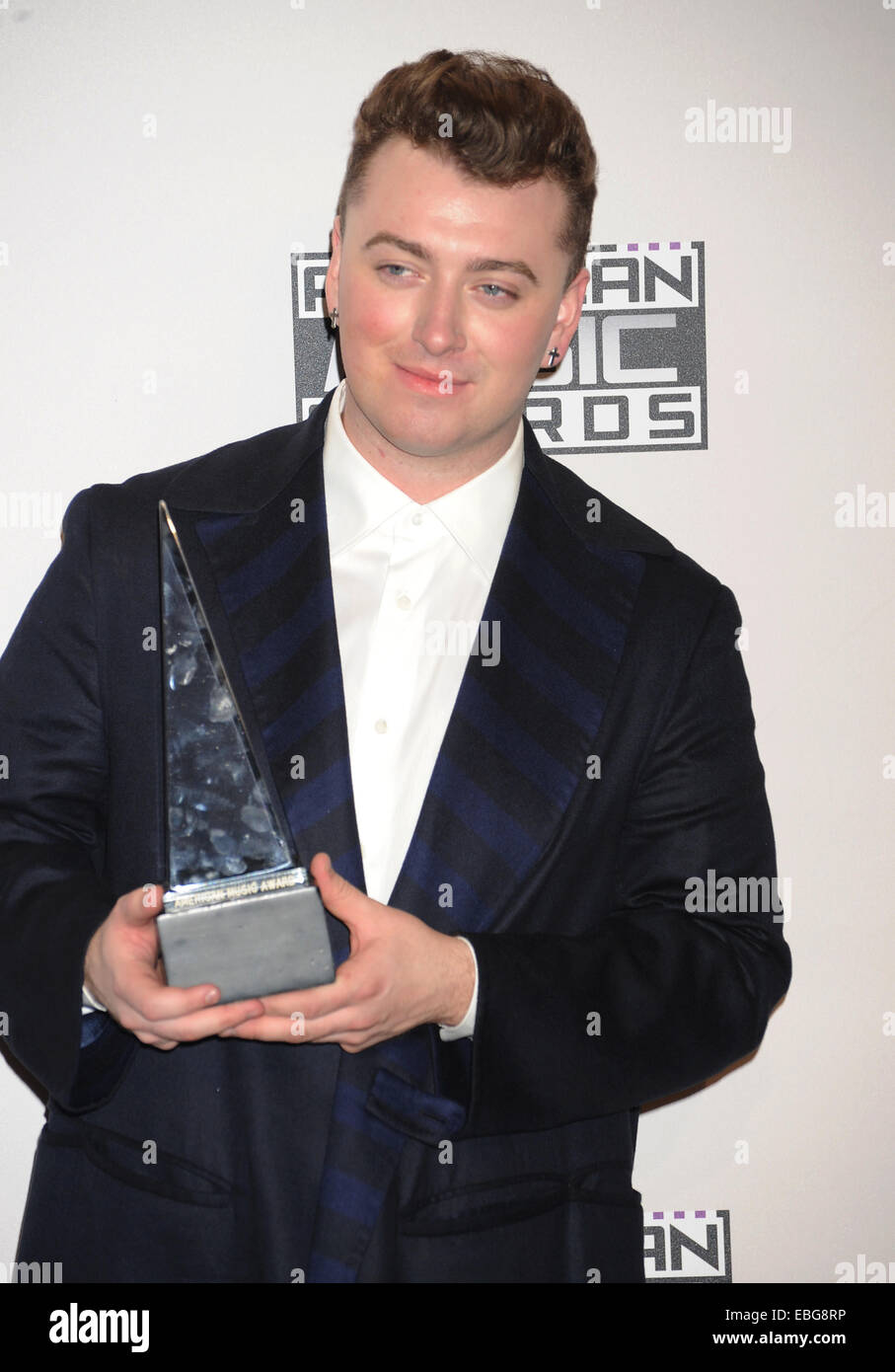 Sam smith singer hi-res stock photography and images - Alamy