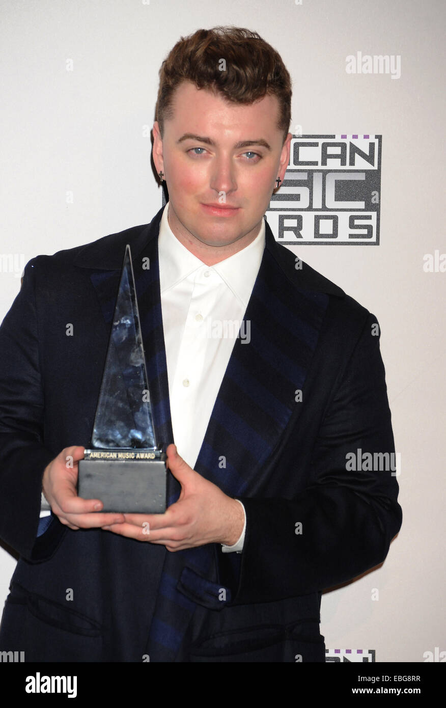 Sam smith singer hi-res stock photography and images - Alamy