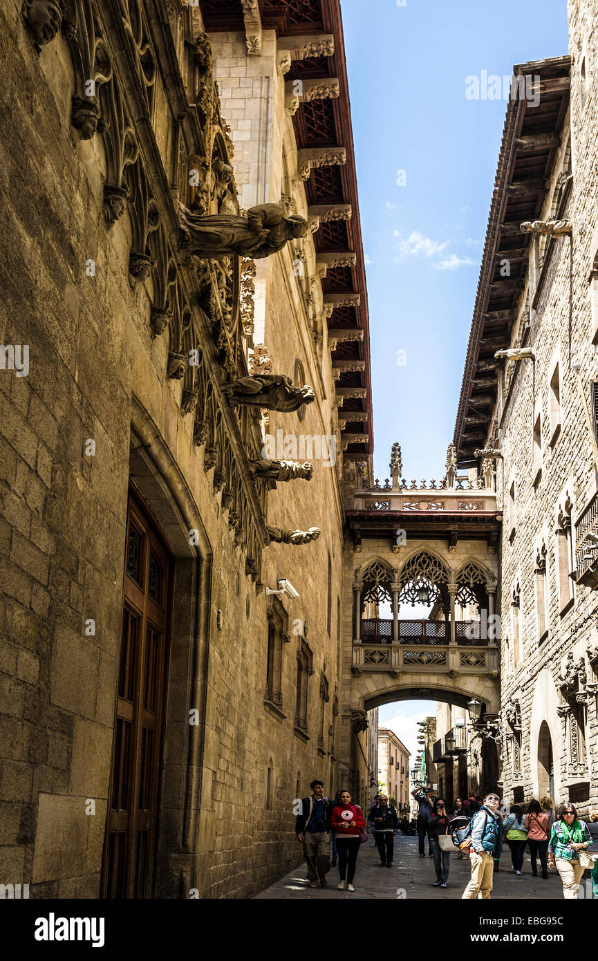 Barrio gotico barri gotic bridges bridge buildings building catalonia ...