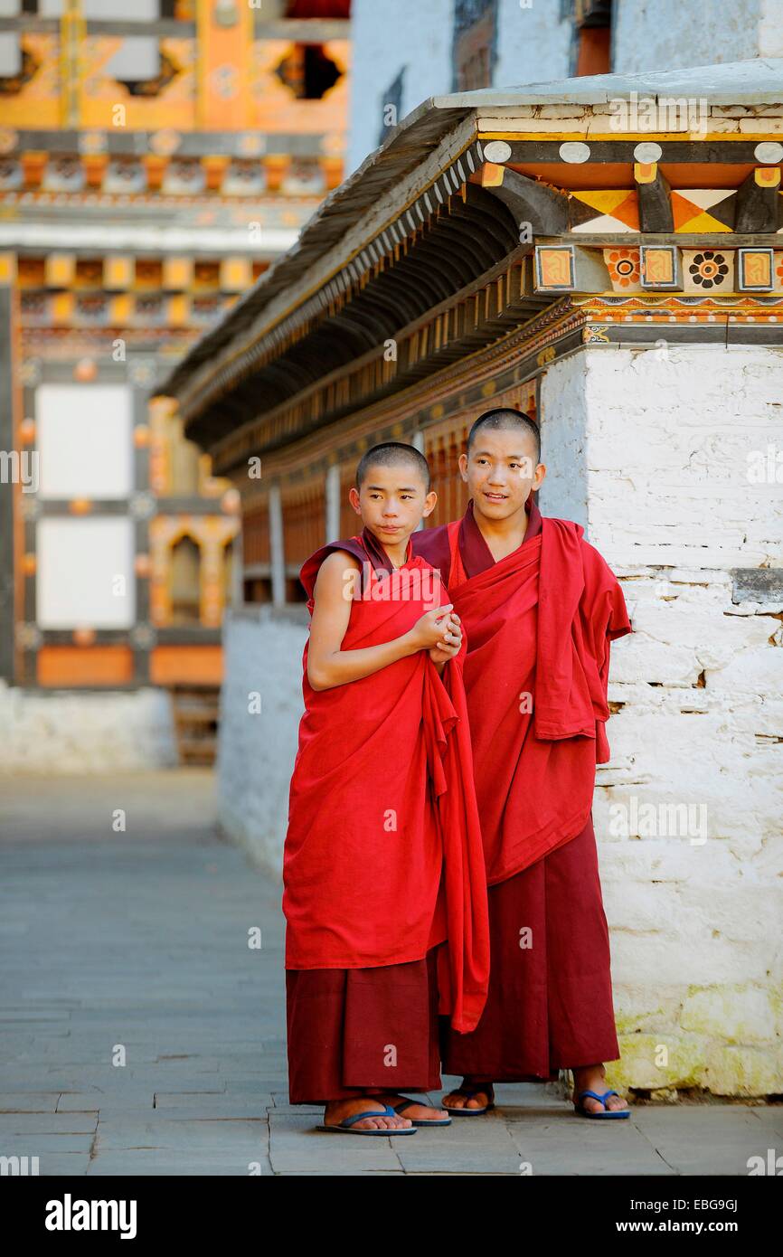 Monks in Mongar Dzong fortress, Mongar, Mongar District, Bhutan Stock ...