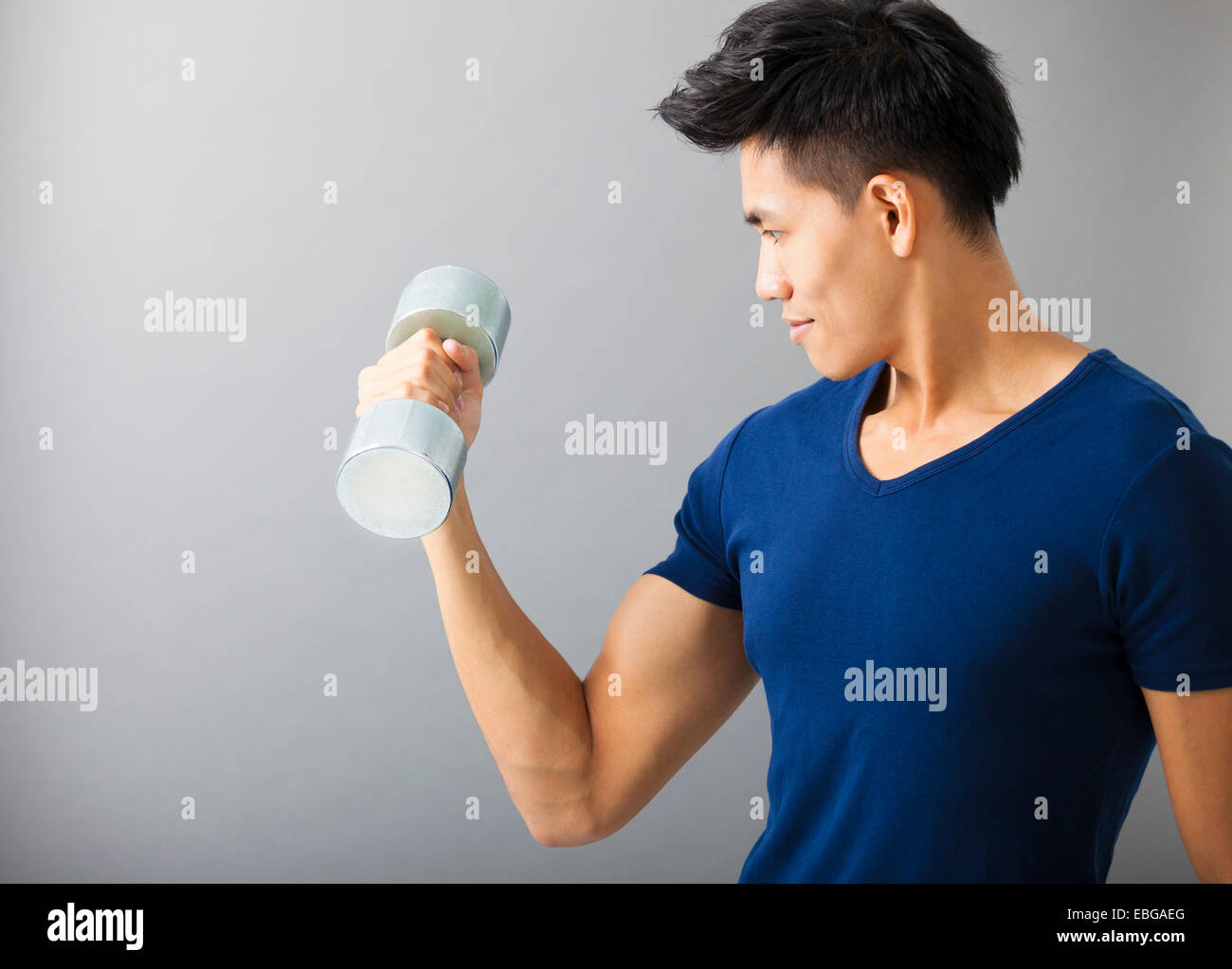 Strong chinese man hi-res stock photography and images - Alamy