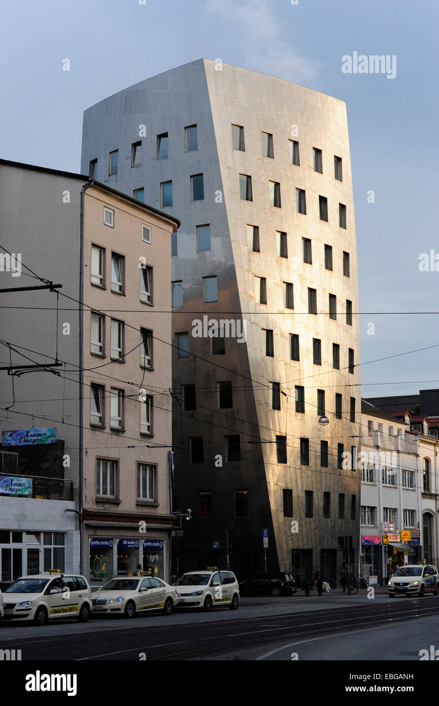 Gehry Tower, tower by architect Frank O. Gehry, modern architecture in ...