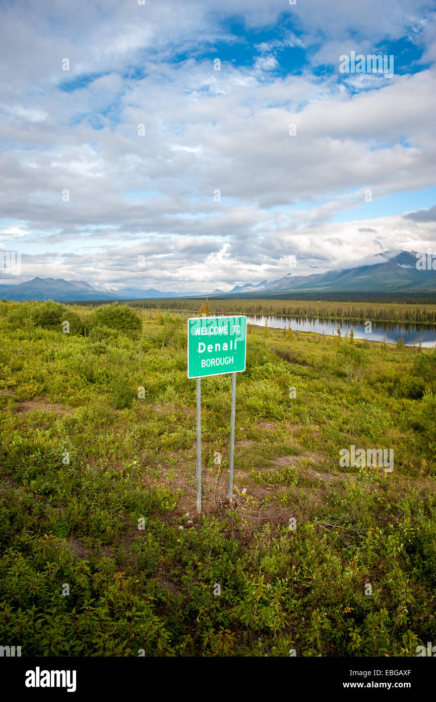 Sign Entering Stock Photos & Sign Entering Stock Images - Alamy