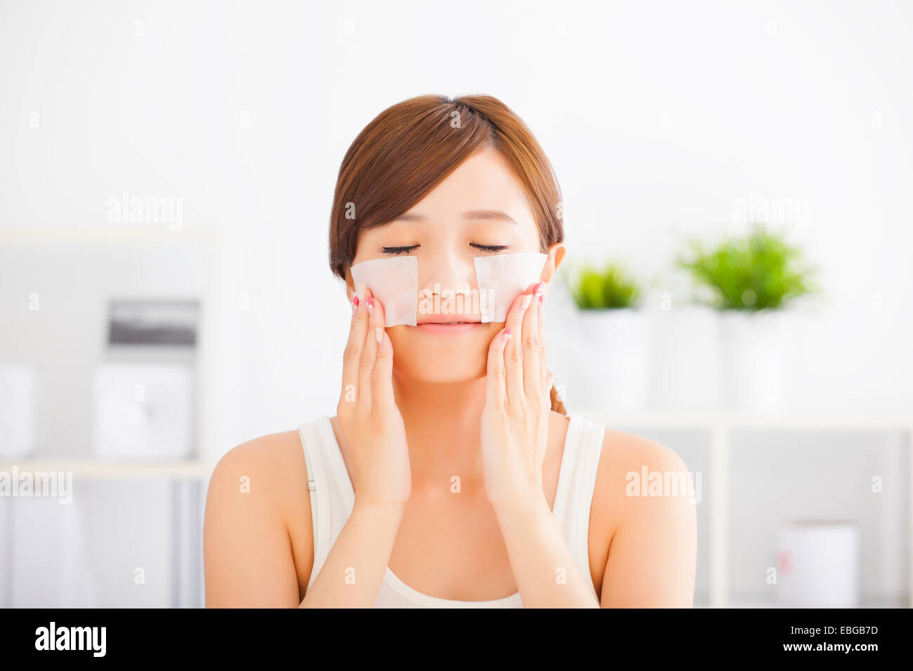 Woman face cleaning hi-res stock photography and images - Alamy