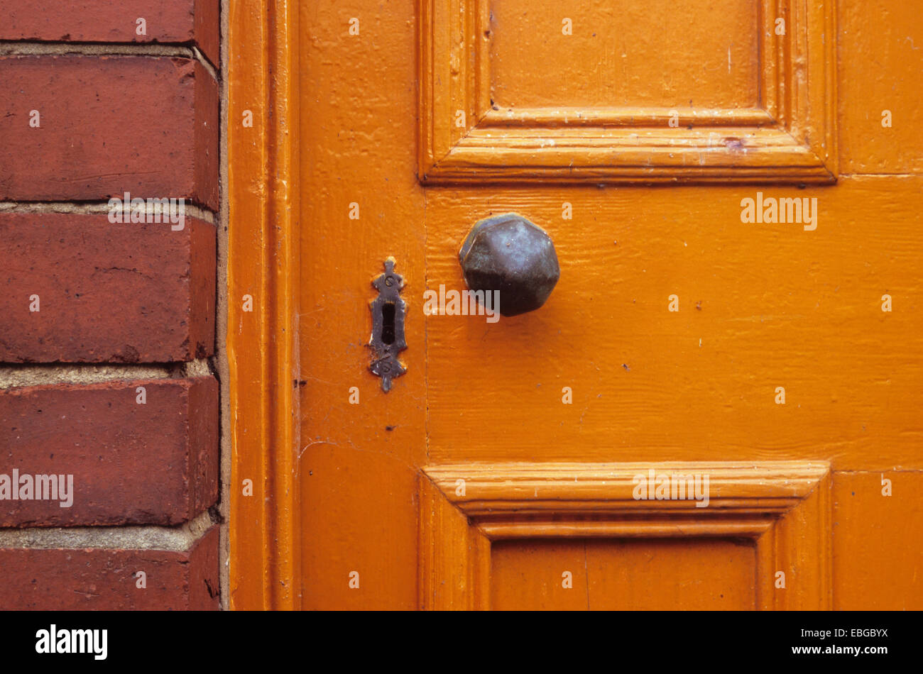 Keyhole surround hi-res stock photography and images - Alamy