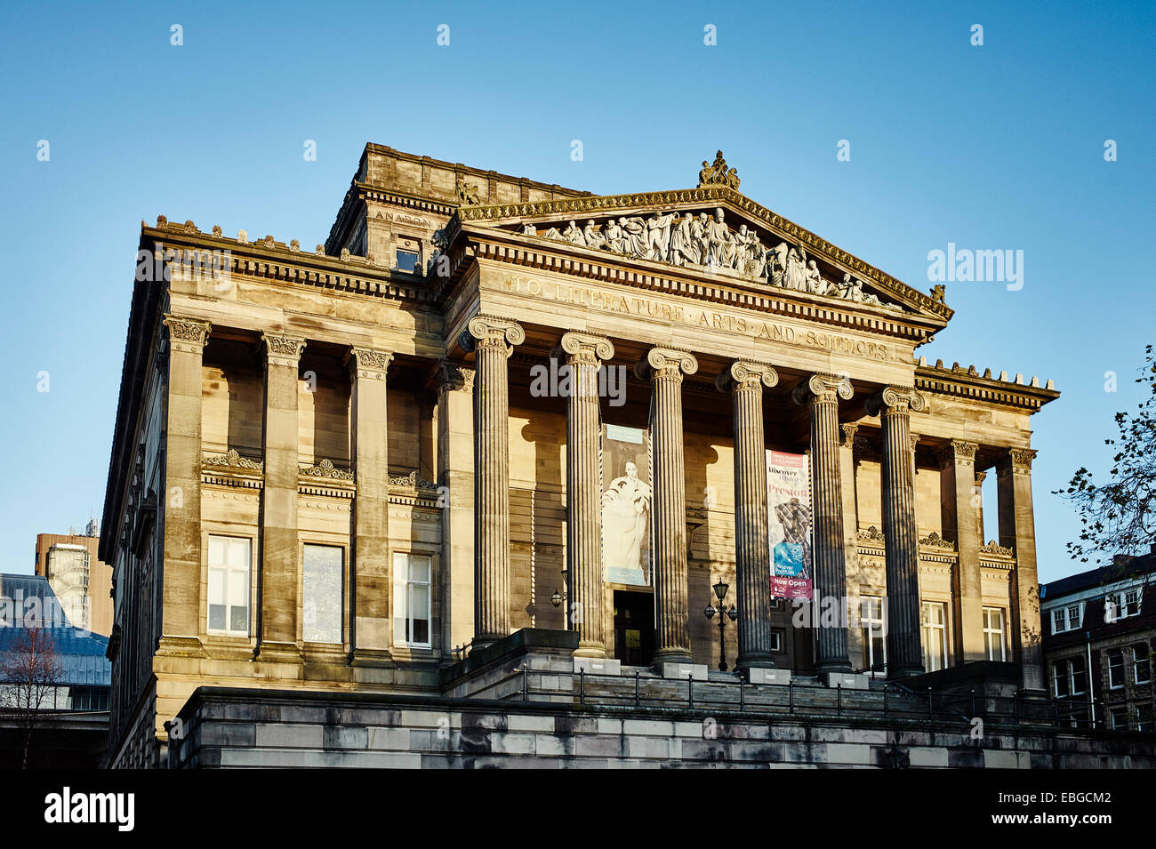 Harris museum and art gallery hi-res stock photography and images - Alamy