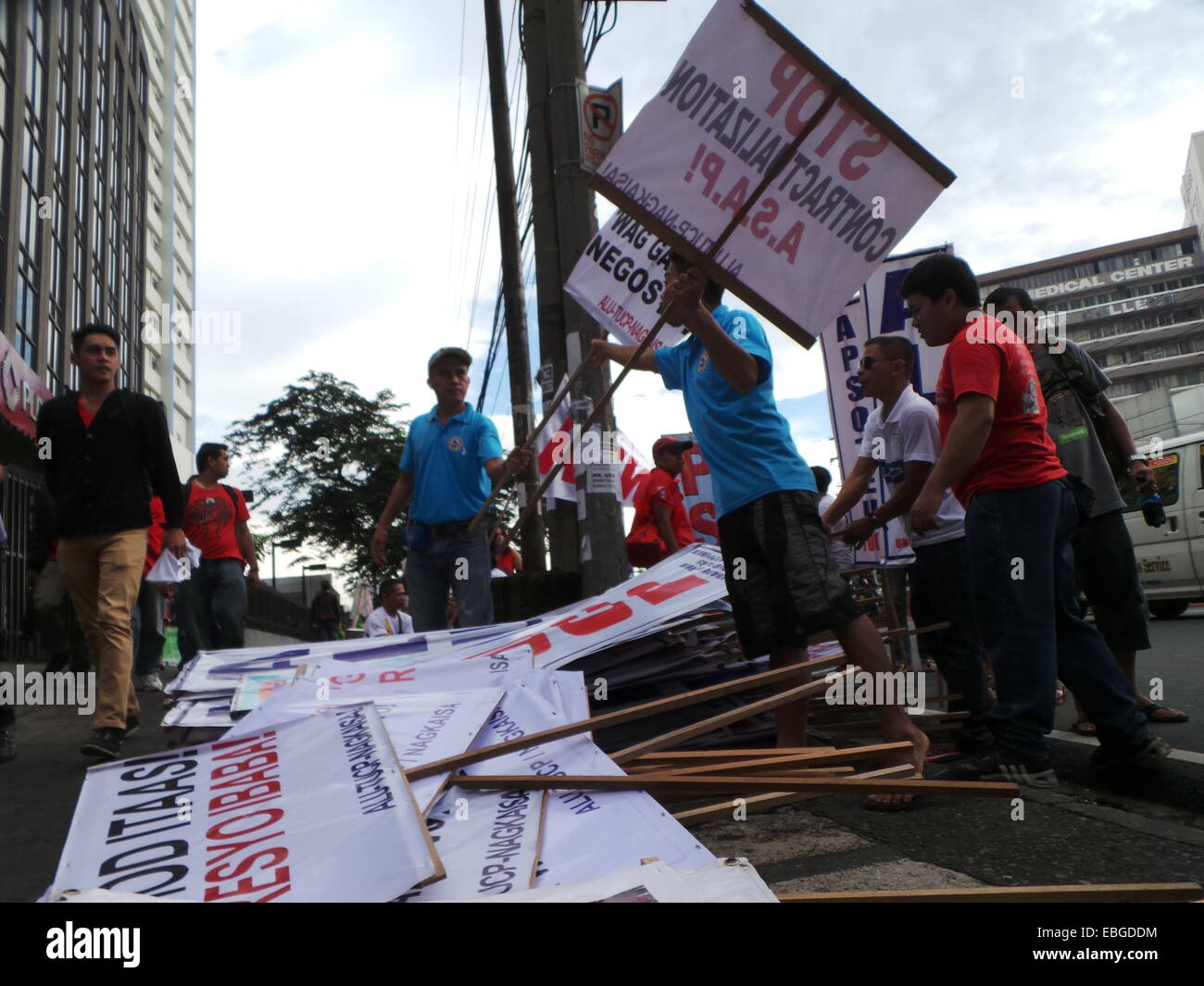 Different militant groups and workers preparing for the big rally ...