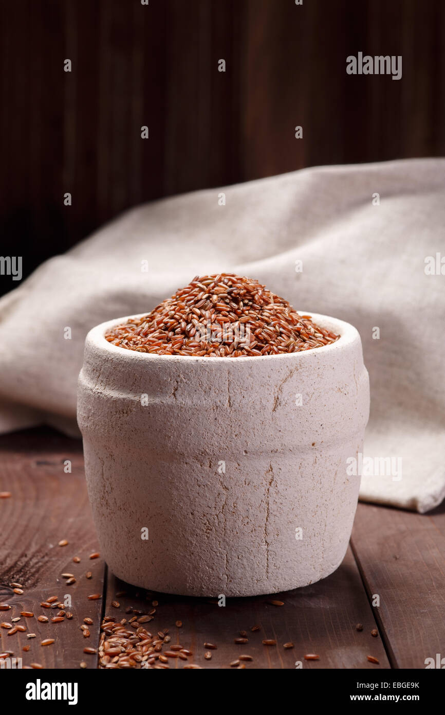 wild red rice in bowl Stock Photo - Alamy