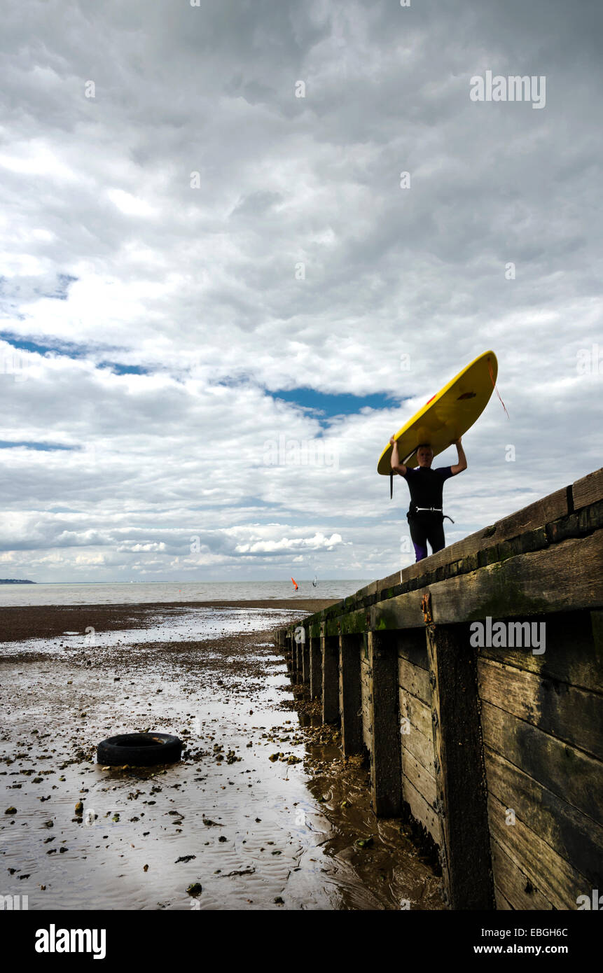 Sloping beach hi-res stock photography and images - Alamy