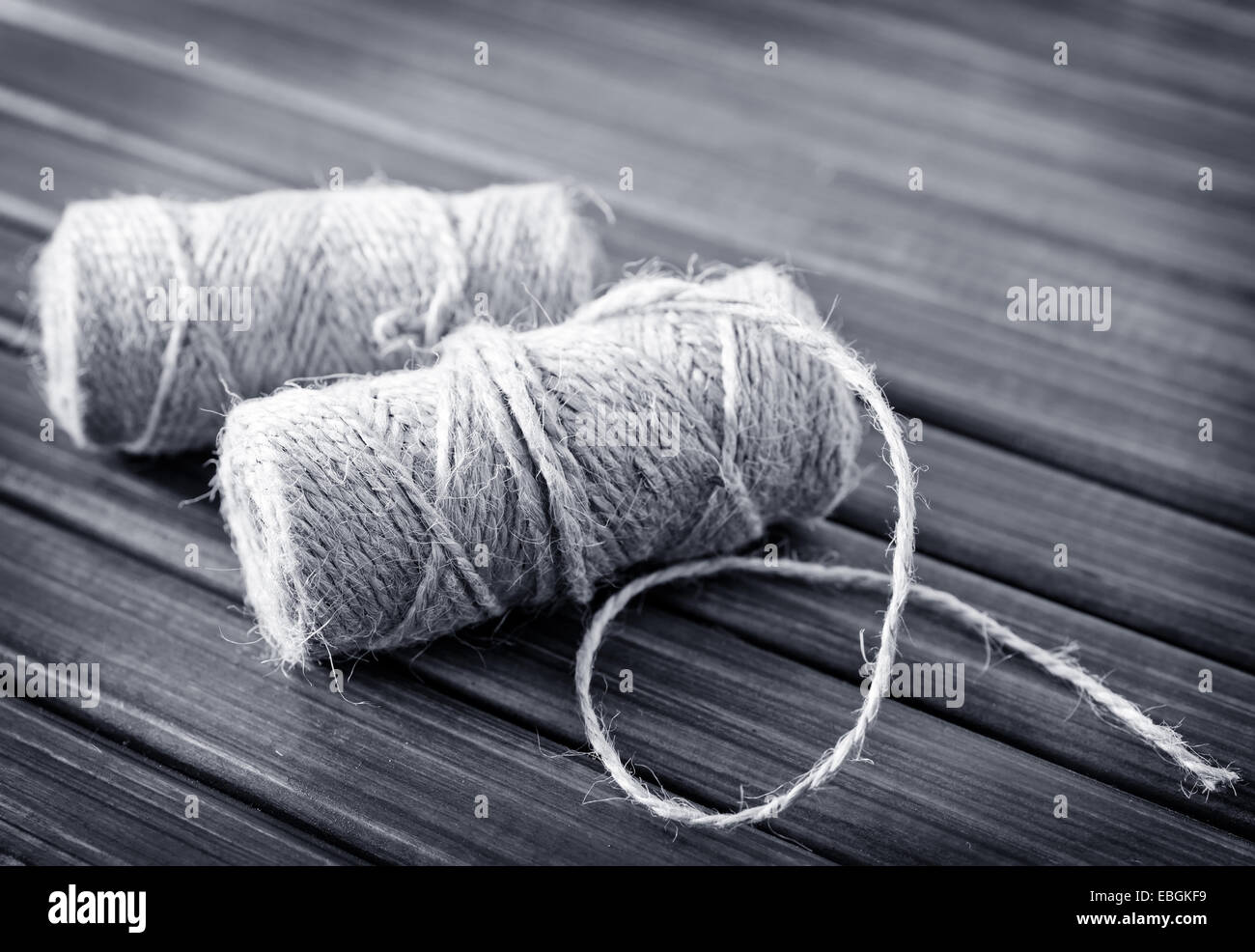 Curled threads hi-res stock photography and images - Alamy