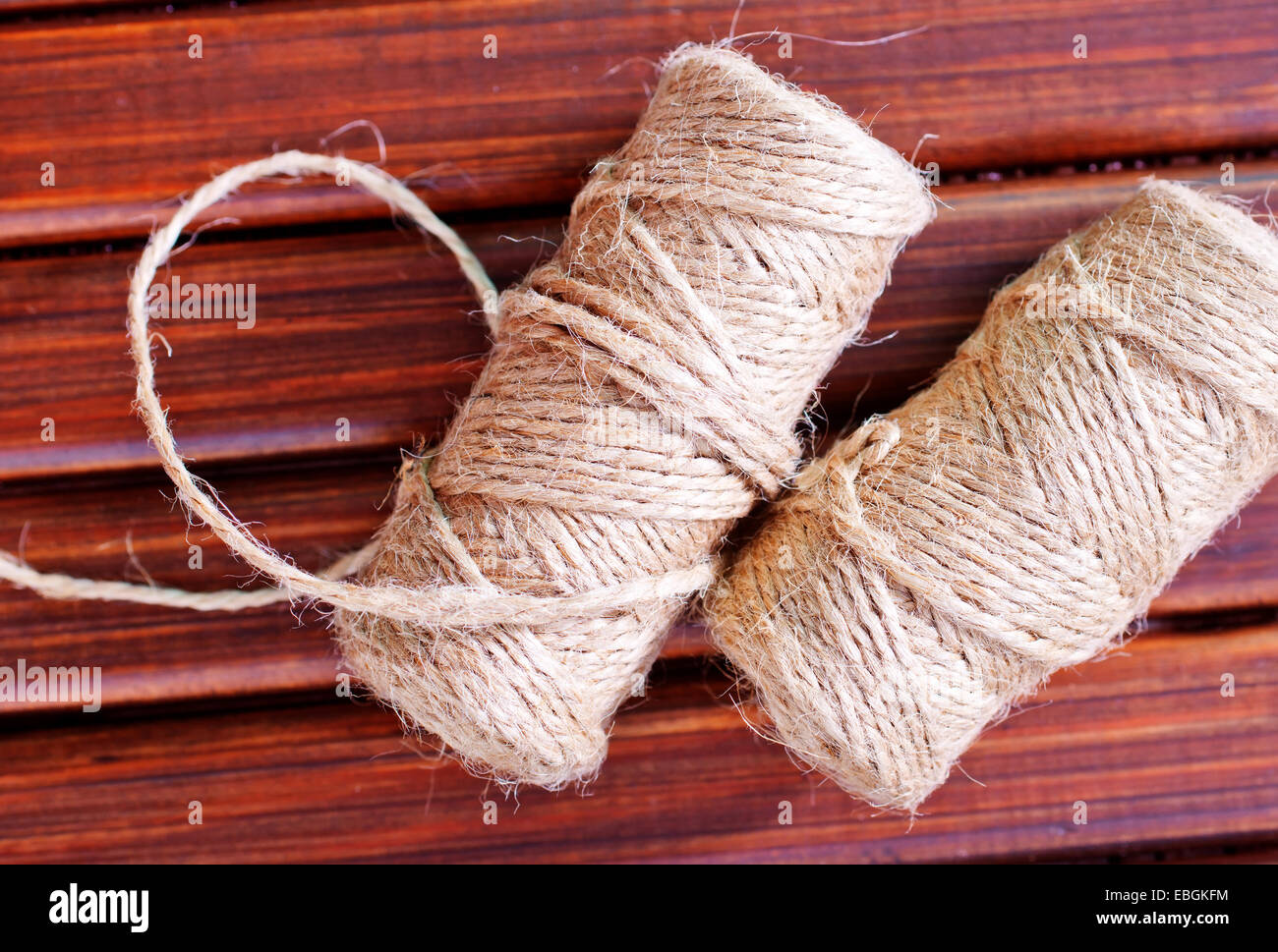 Curled threads hi-res stock photography and images - Alamy