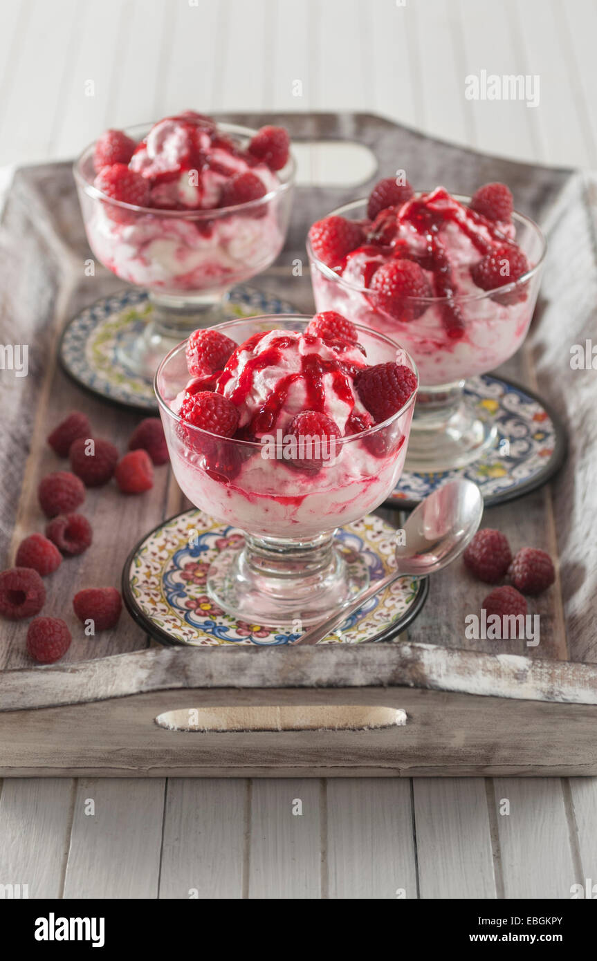 Raspberry fool. Summer fruit dessert Stock Photo - Alamy