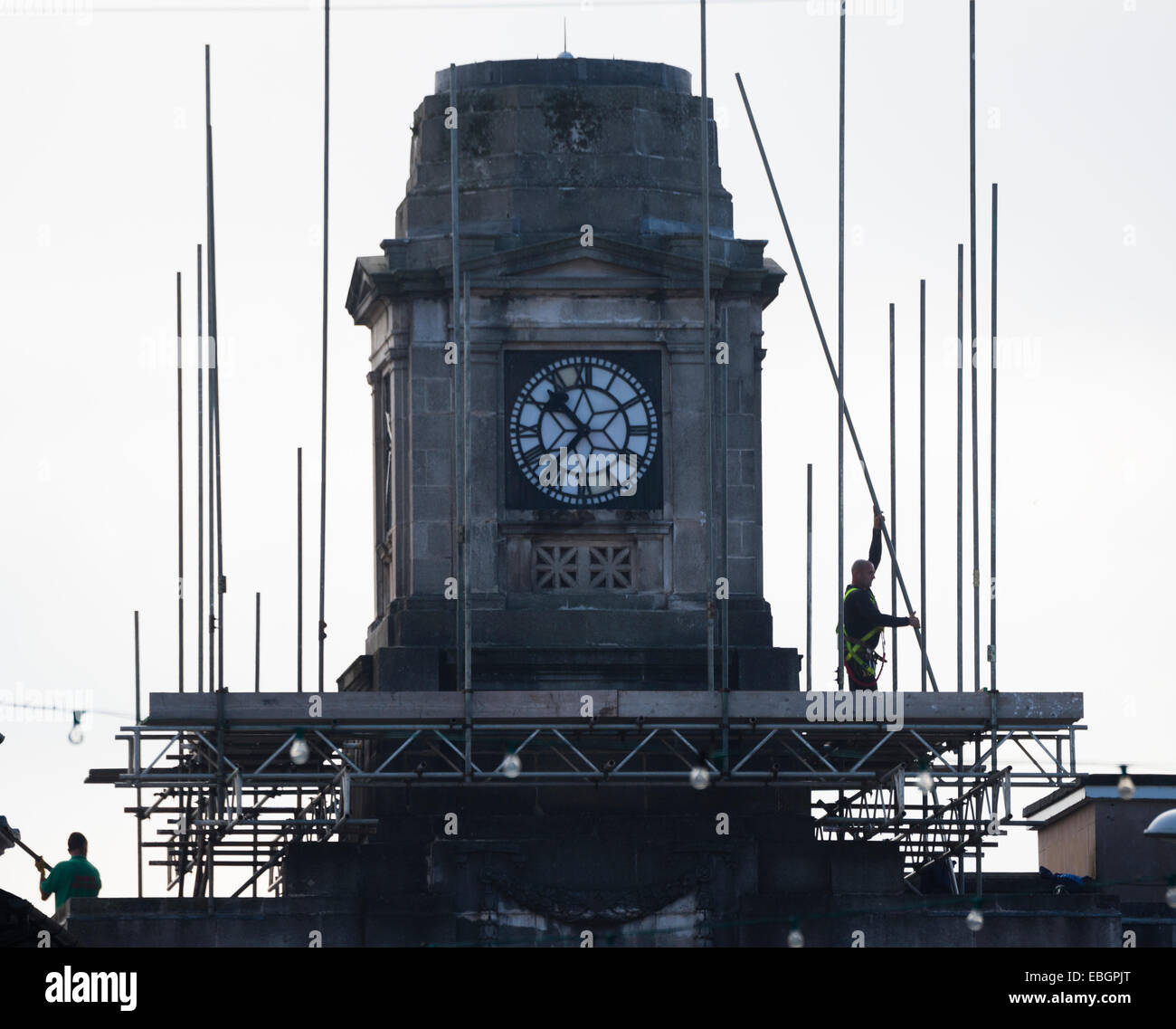 Men working railway uk hi-res stock photography and images - Alamy