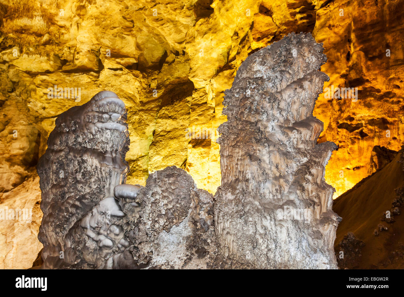 Cave interior carlsbad caverns hi-res stock photography and images - Alamy