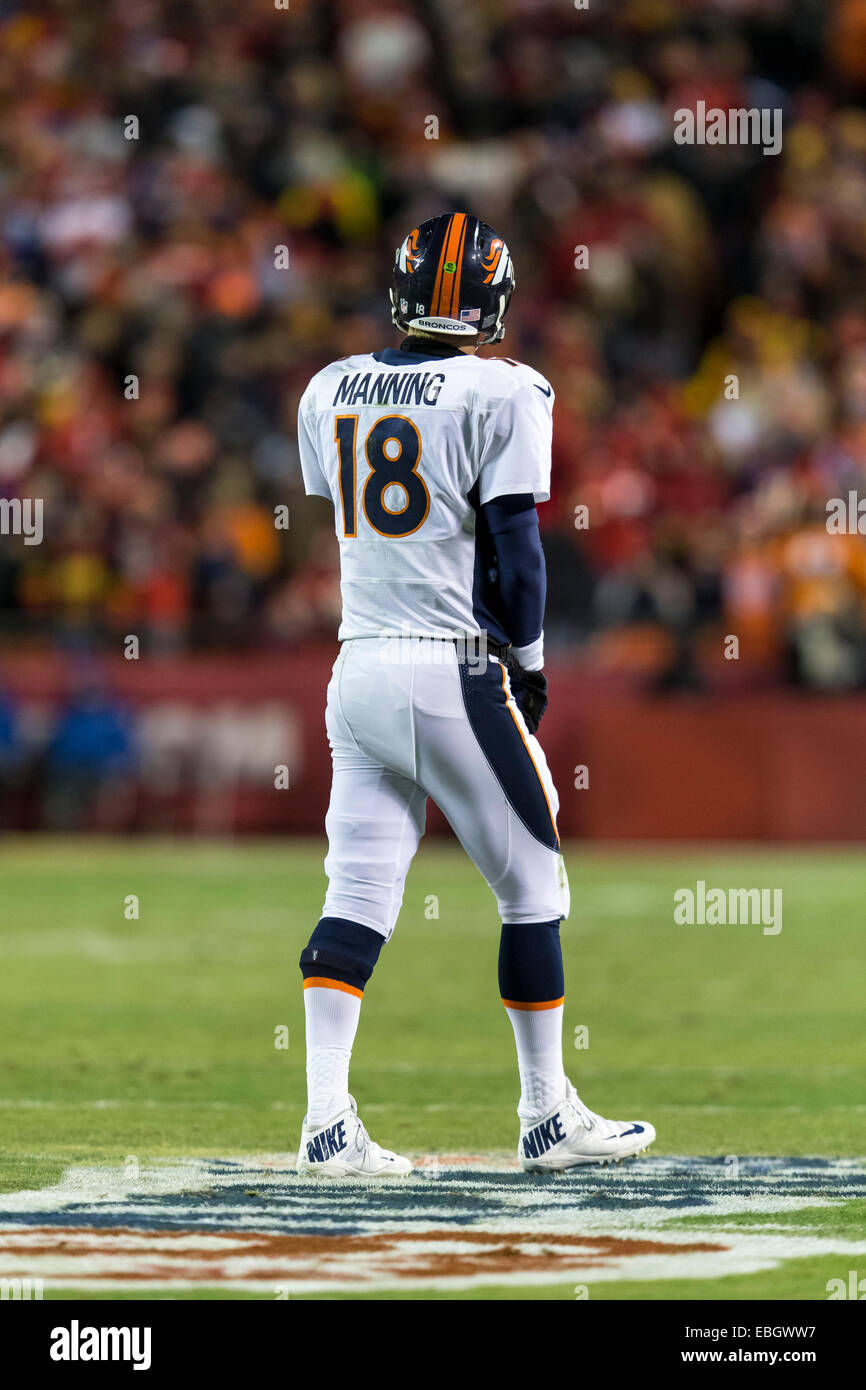Peyton manning pass hi-res stock photography and images - Alamy