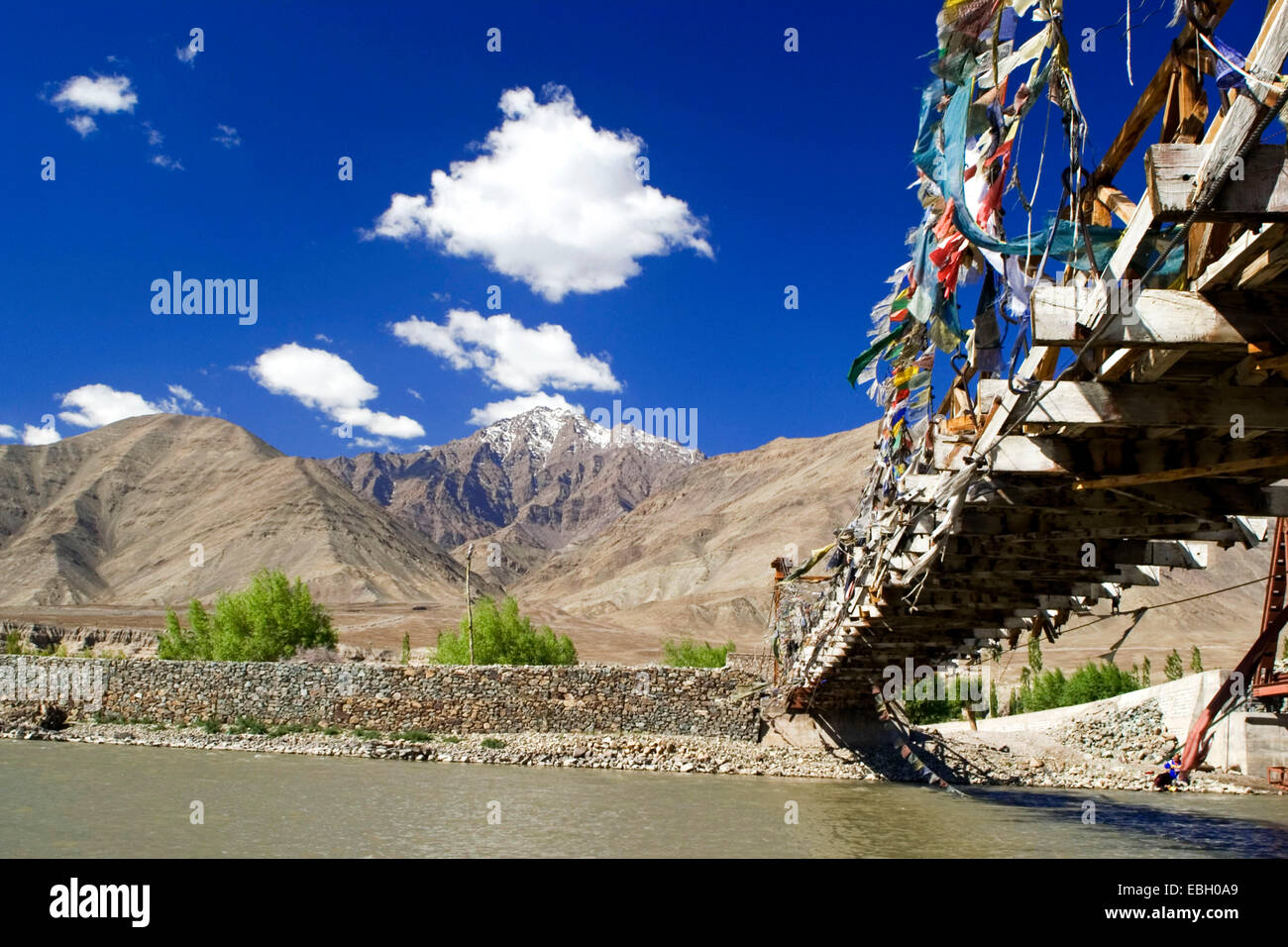 Bridges ladakh india hi-res stock photography and images - Alamy