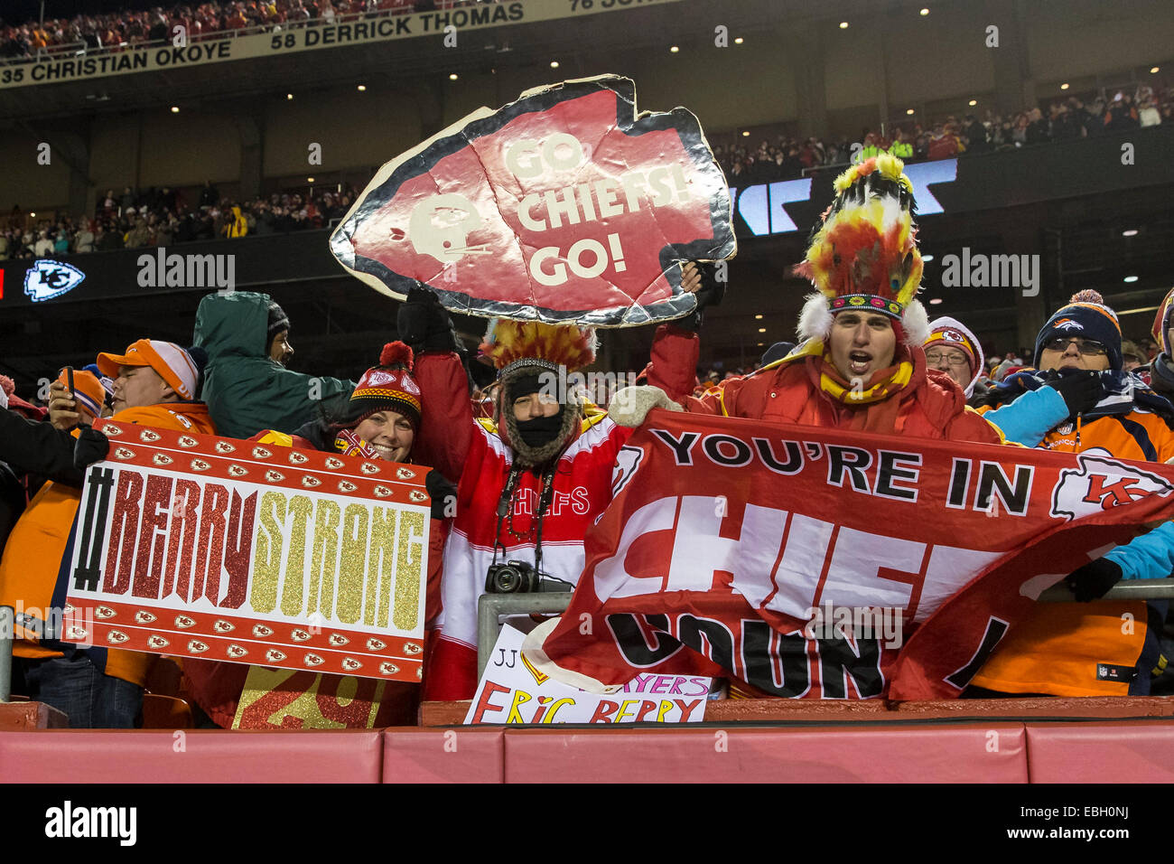 Arrowhead stadium 2014 hi-res stock photography and images - Alamy