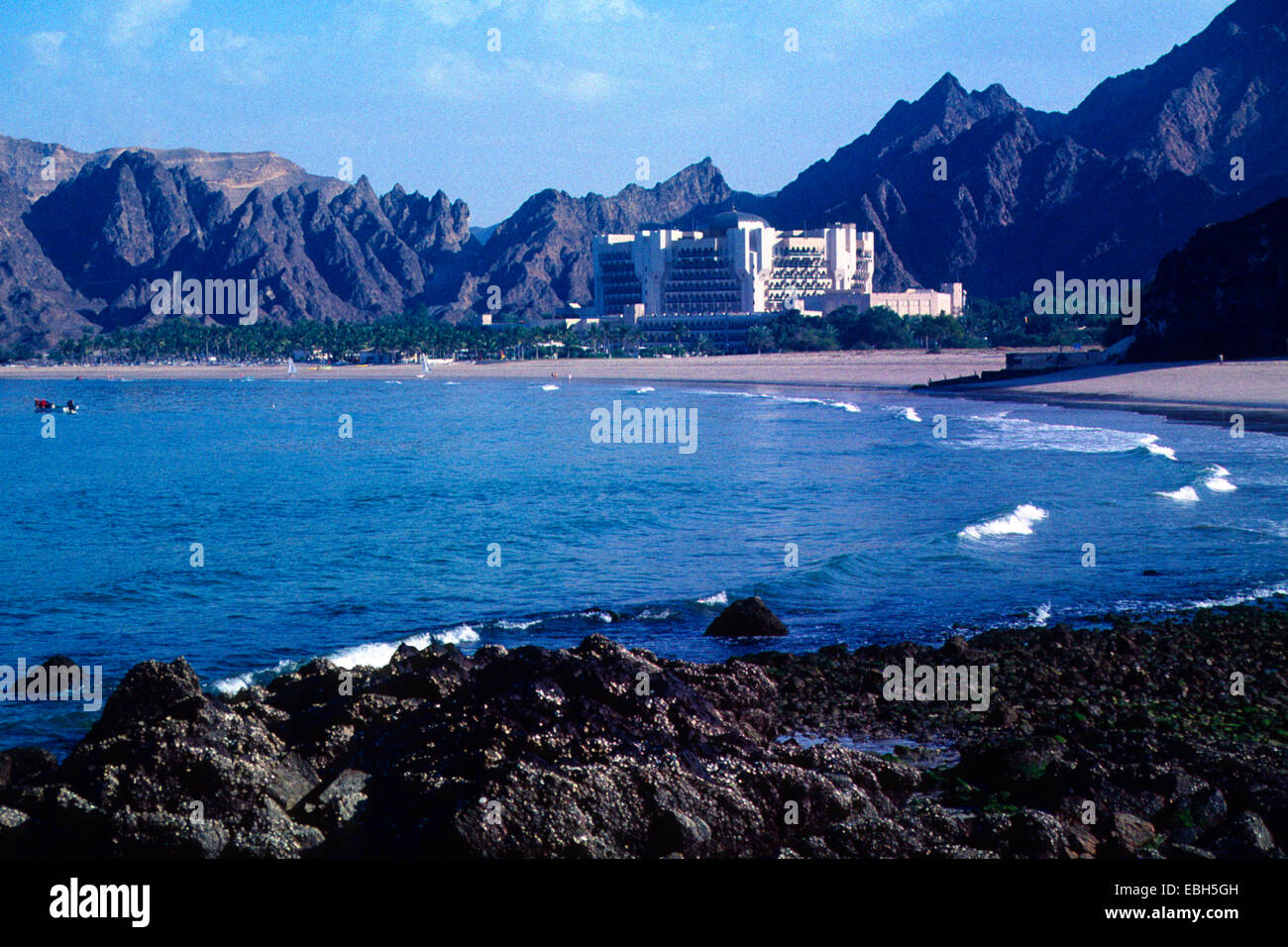 Al-Bustan Palace Hotel, Oman, Maskat Stock Photo - Alamy
