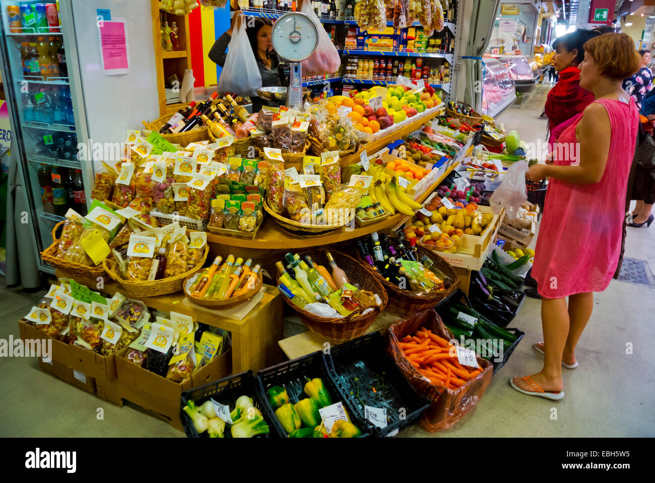 Stall fruit market hall hi-res stock photography and images - Alamy