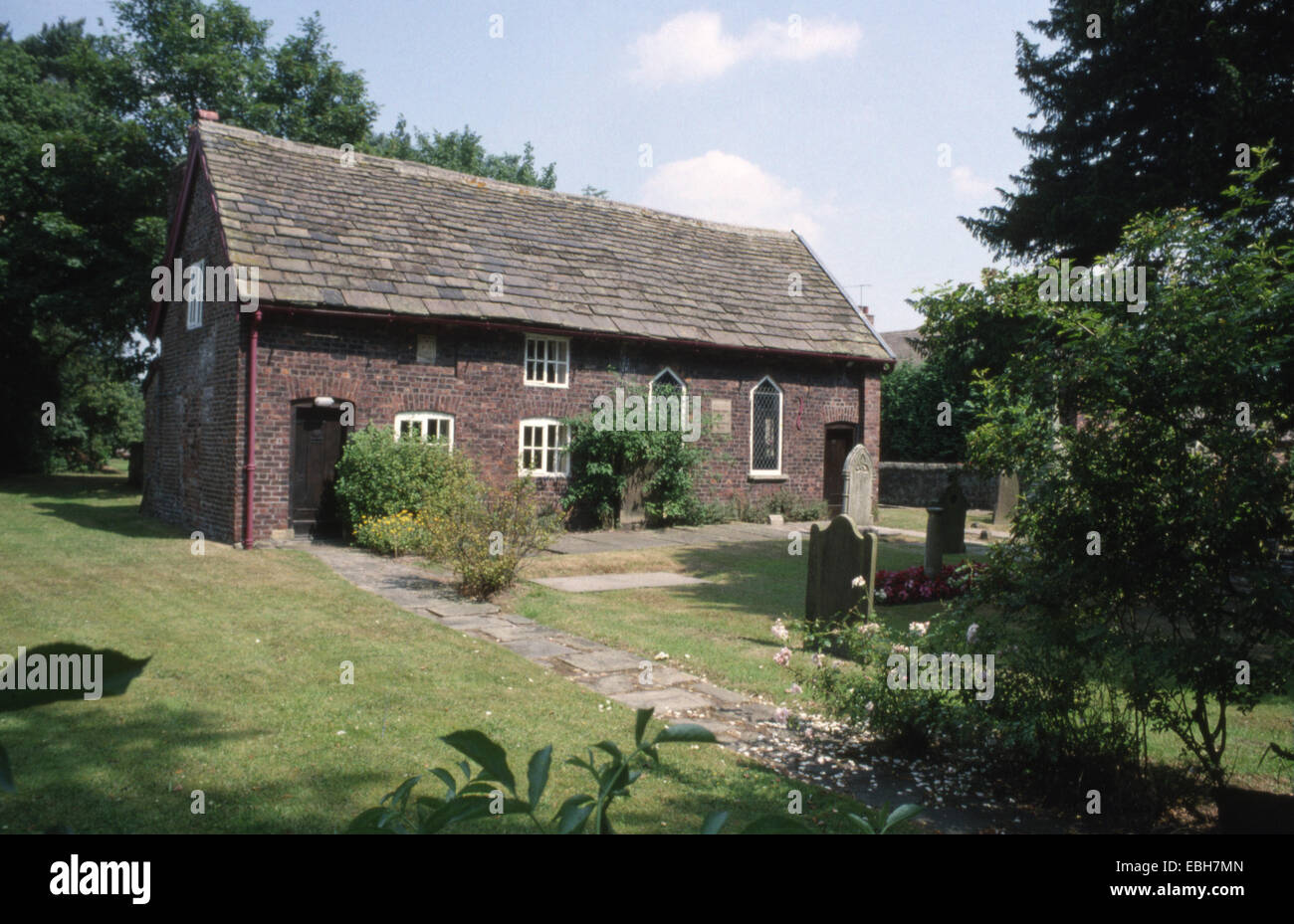 Great warford baptist chapel hi-res stock photography and images - Alamy