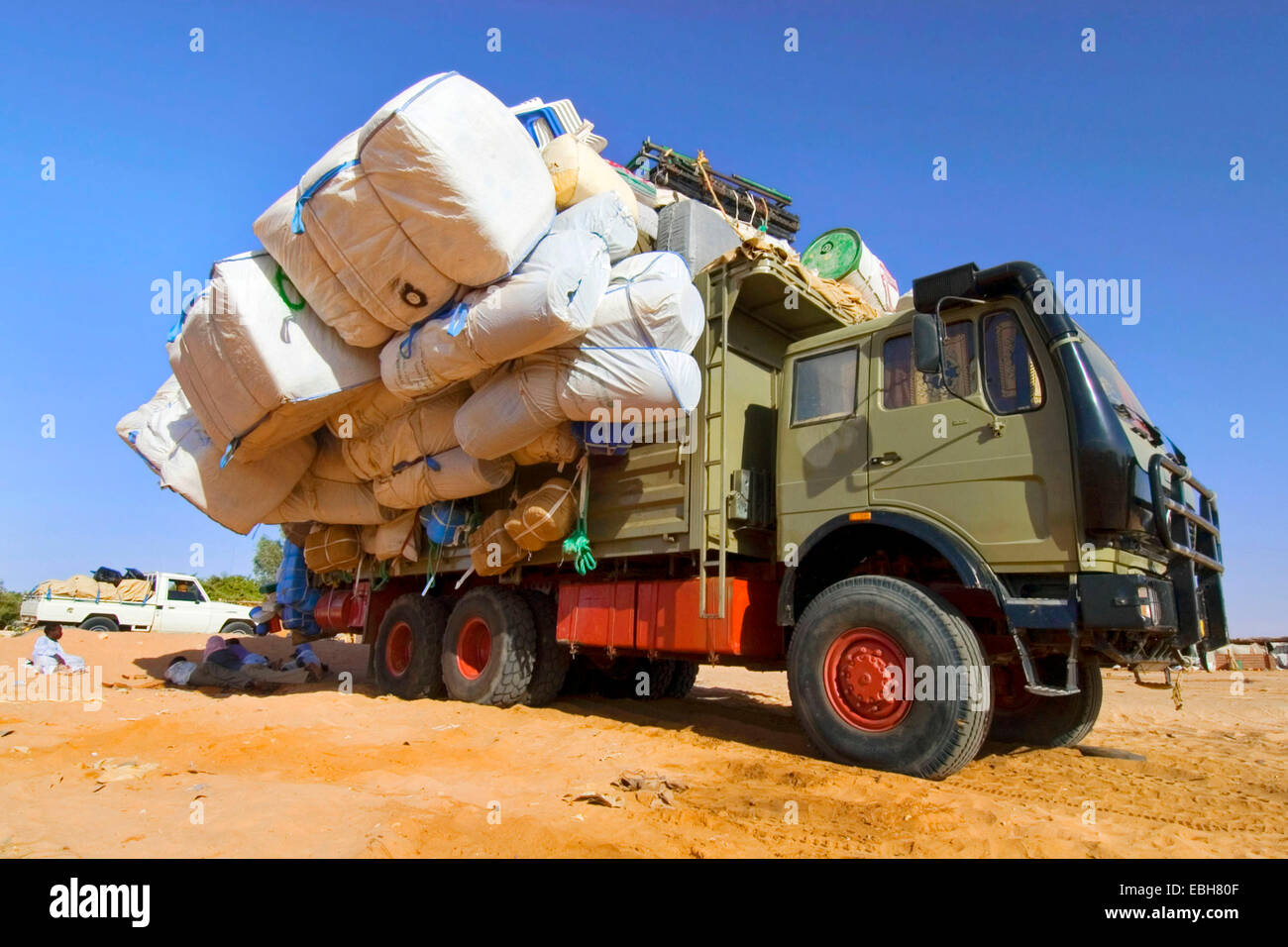 Overloaded Truck And Africa Stock Photos & Overloaded Truck And Africa ...