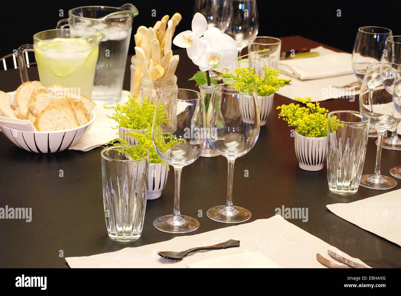 Table served for a fancy dinner Stock Photo - Alamy