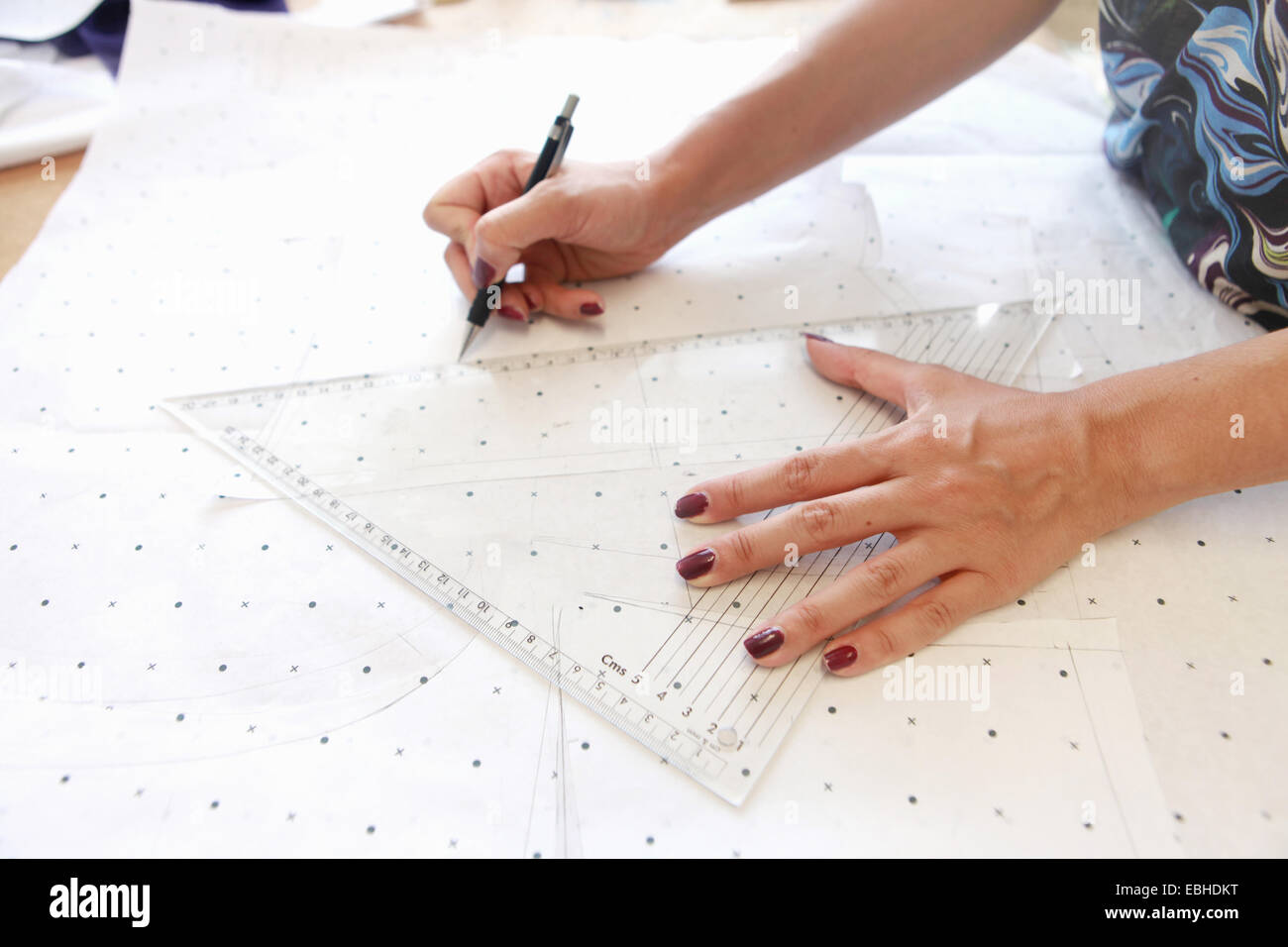 Tracing techniques hi-res stock photography and images - Alamy