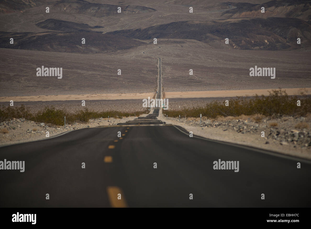 Highway 190, Death Valley National Park, California, USA Stock Photo ...