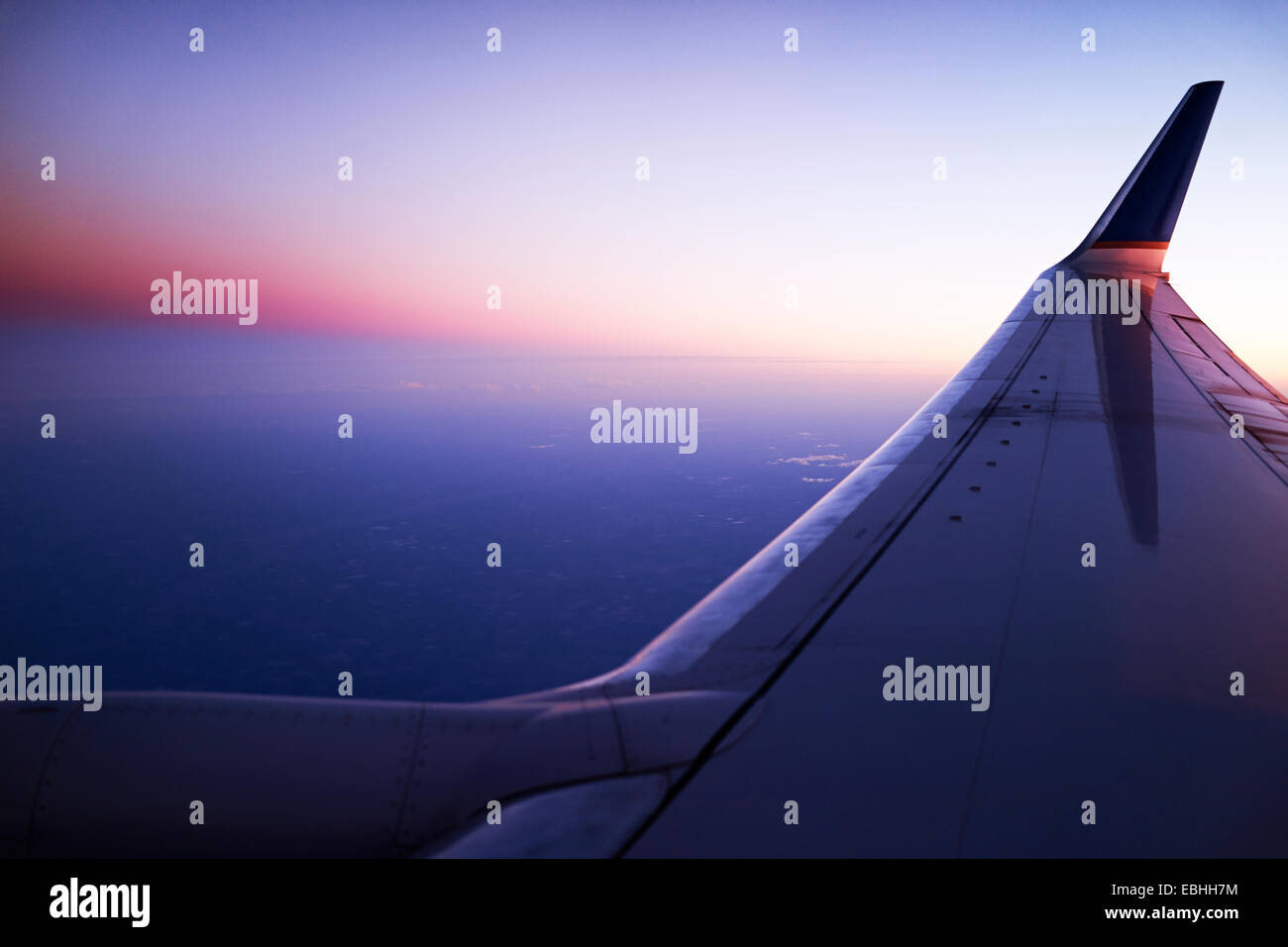 View of airplane wing hi-res stock photography and images - Alamy