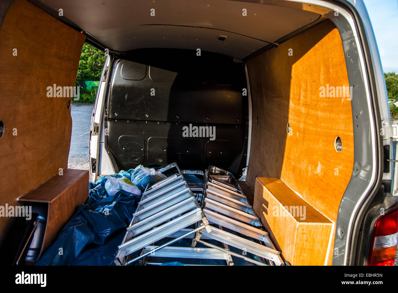 Cargo van open doors hi-res stock photography and images - Alamy