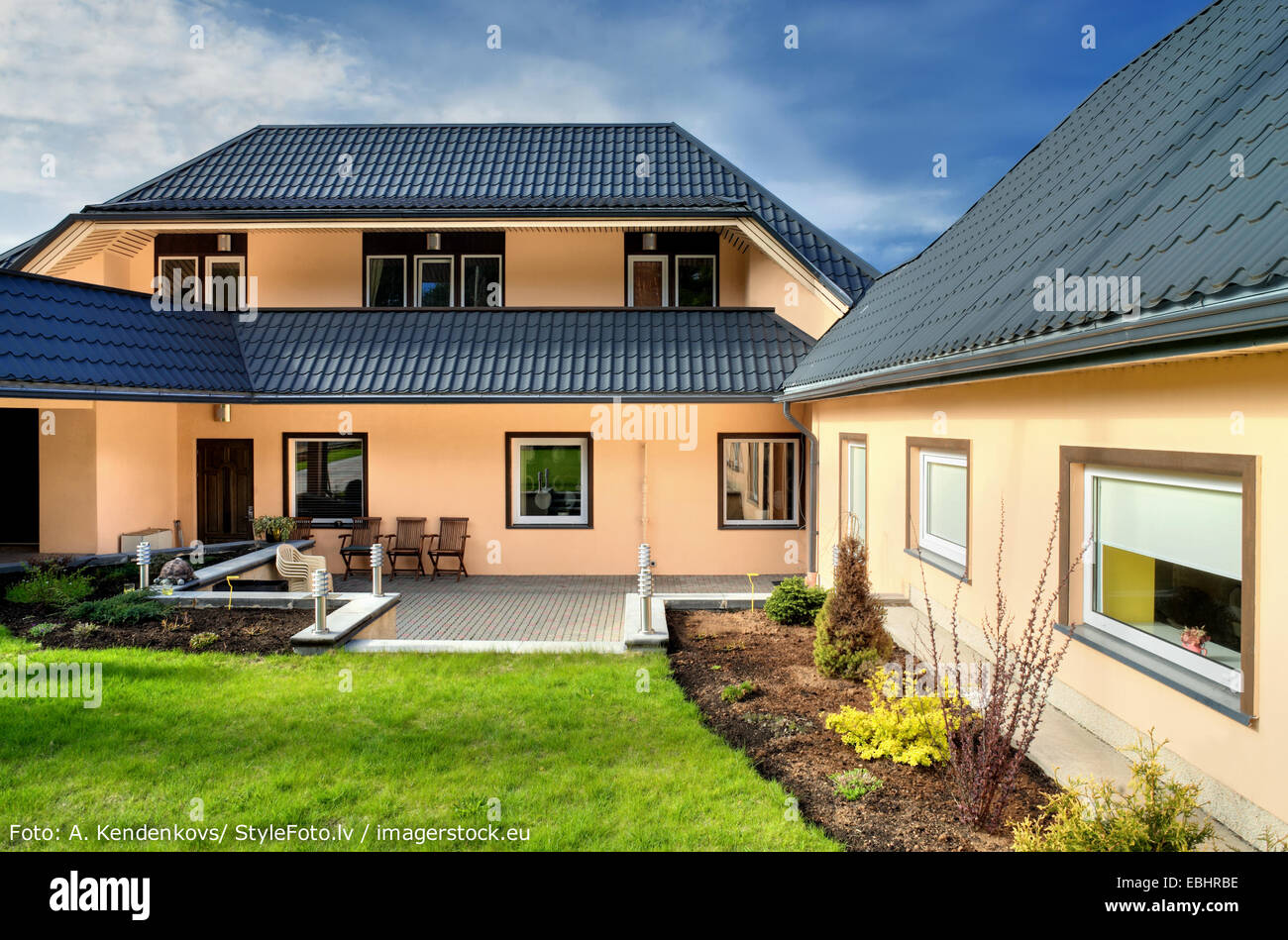Luxury home new construction. Fasade, Exterior Stock Photo - Alamy