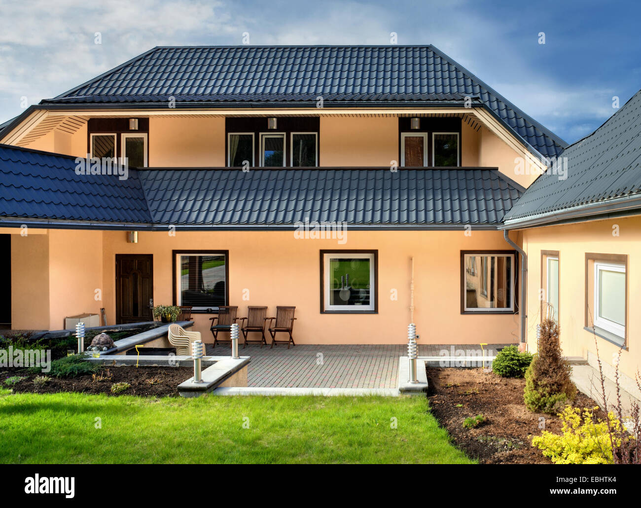 Luxury home new construction. Fasade, Exterior Stock Photo - Alamy