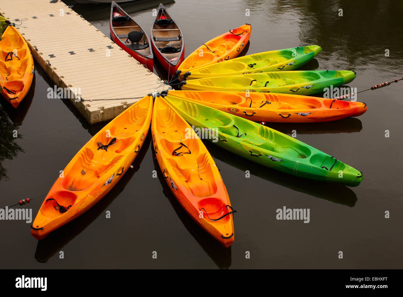 Colourful canoes hi-res stock photography and images - Alamy