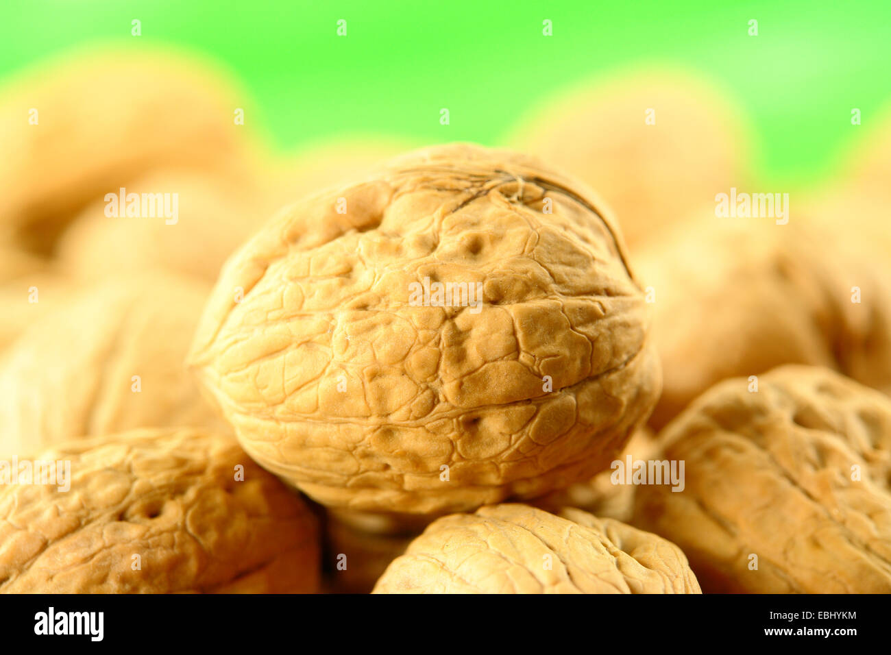 Walnut shell texture hi-res stock photography and images - Alamy