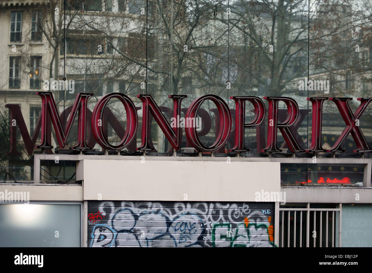 Monoprix paris hi-res stock photography and images - Alamy