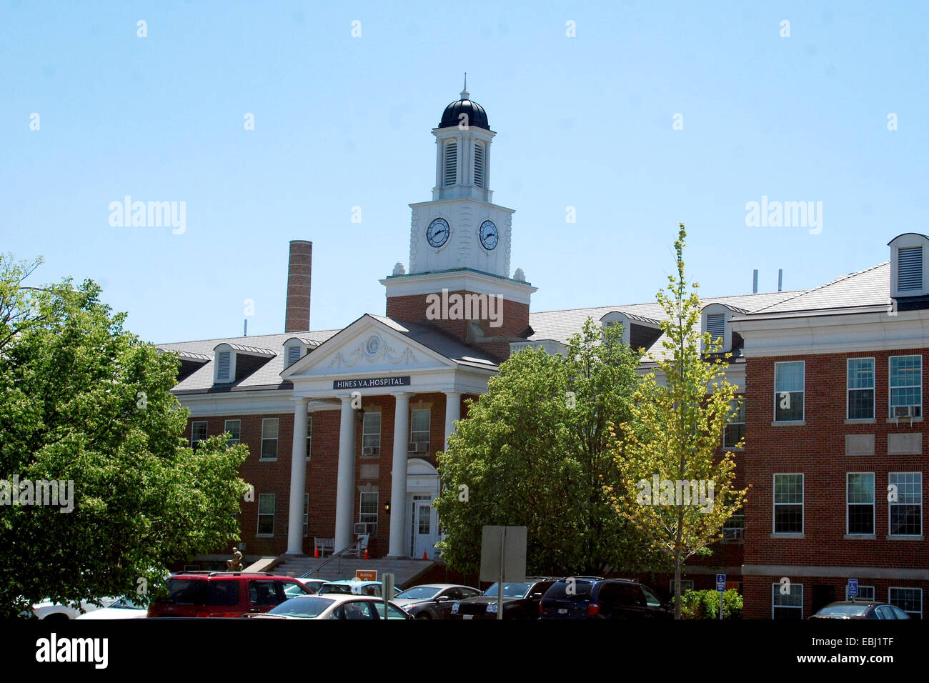 Veterans hospital and illinois hi-res stock photography and images - Alamy