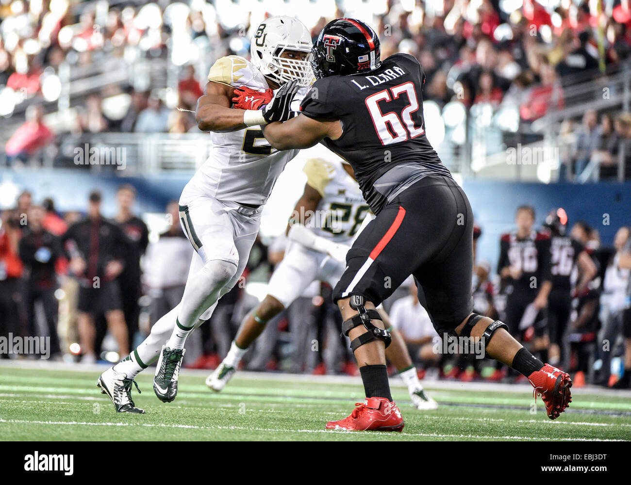 Baylor bears defensive end shawn hi-res stock photography and images ...